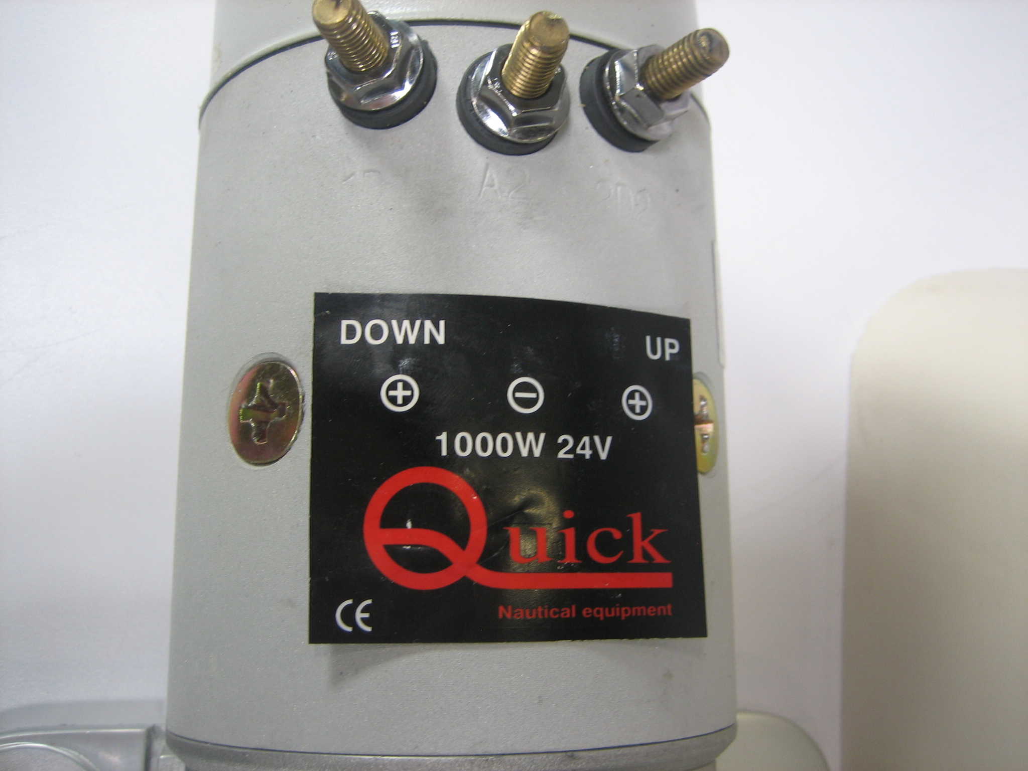 Quick Heron Series - H1024G 24v 1000w Windlass for Tender, etc w/Gypsy ...