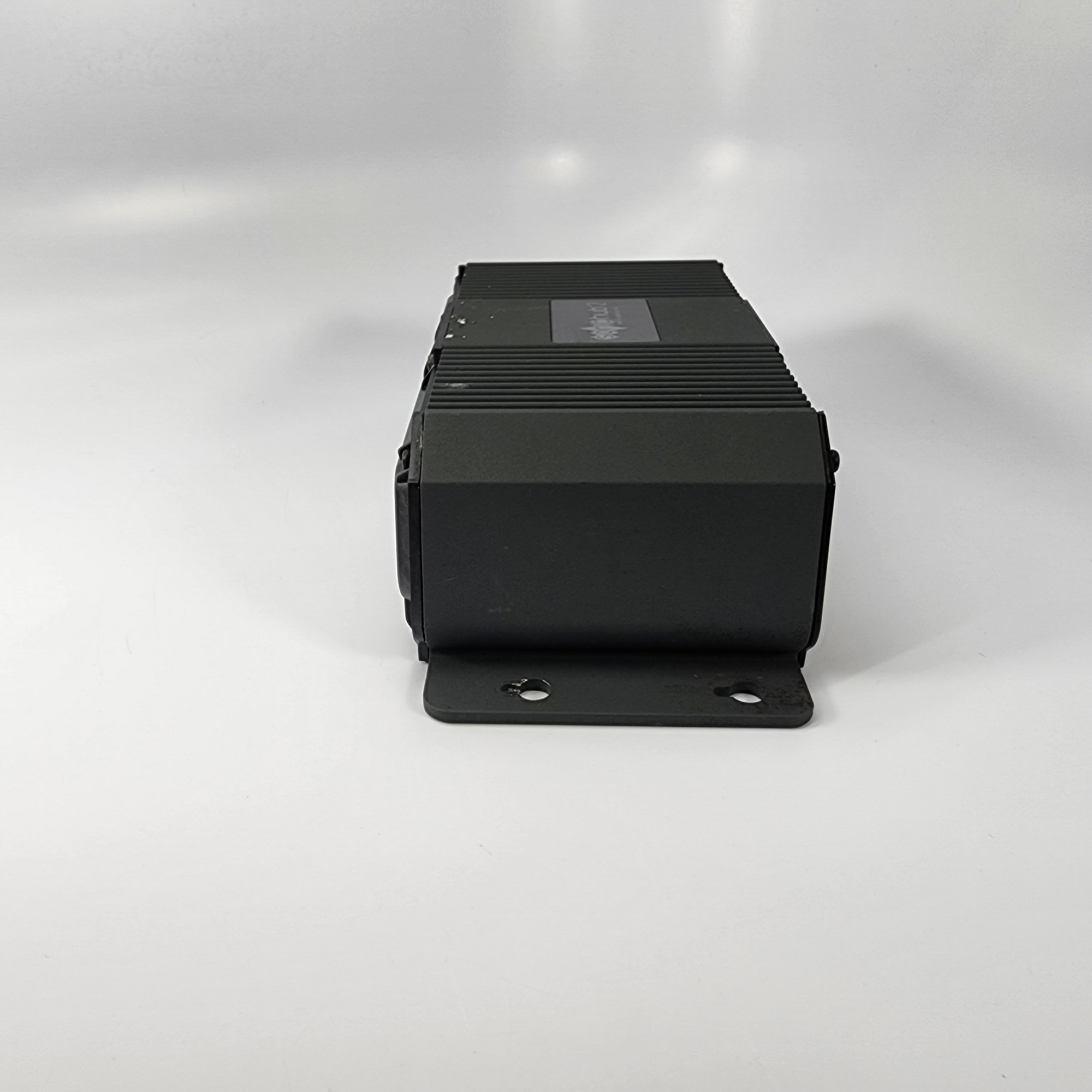 Simrad - SonicHub2 Bluetooth Marine Entertainment System - TESTED ...