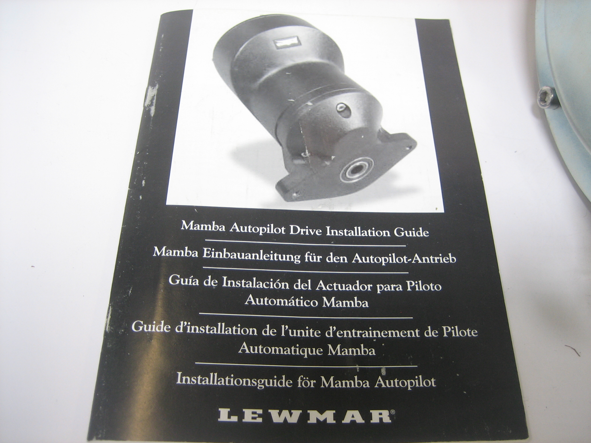 Lewmar Mamba Autopilot Drive Unit - 1/2hp 24v Std 89300060 - NEW OPEN ...