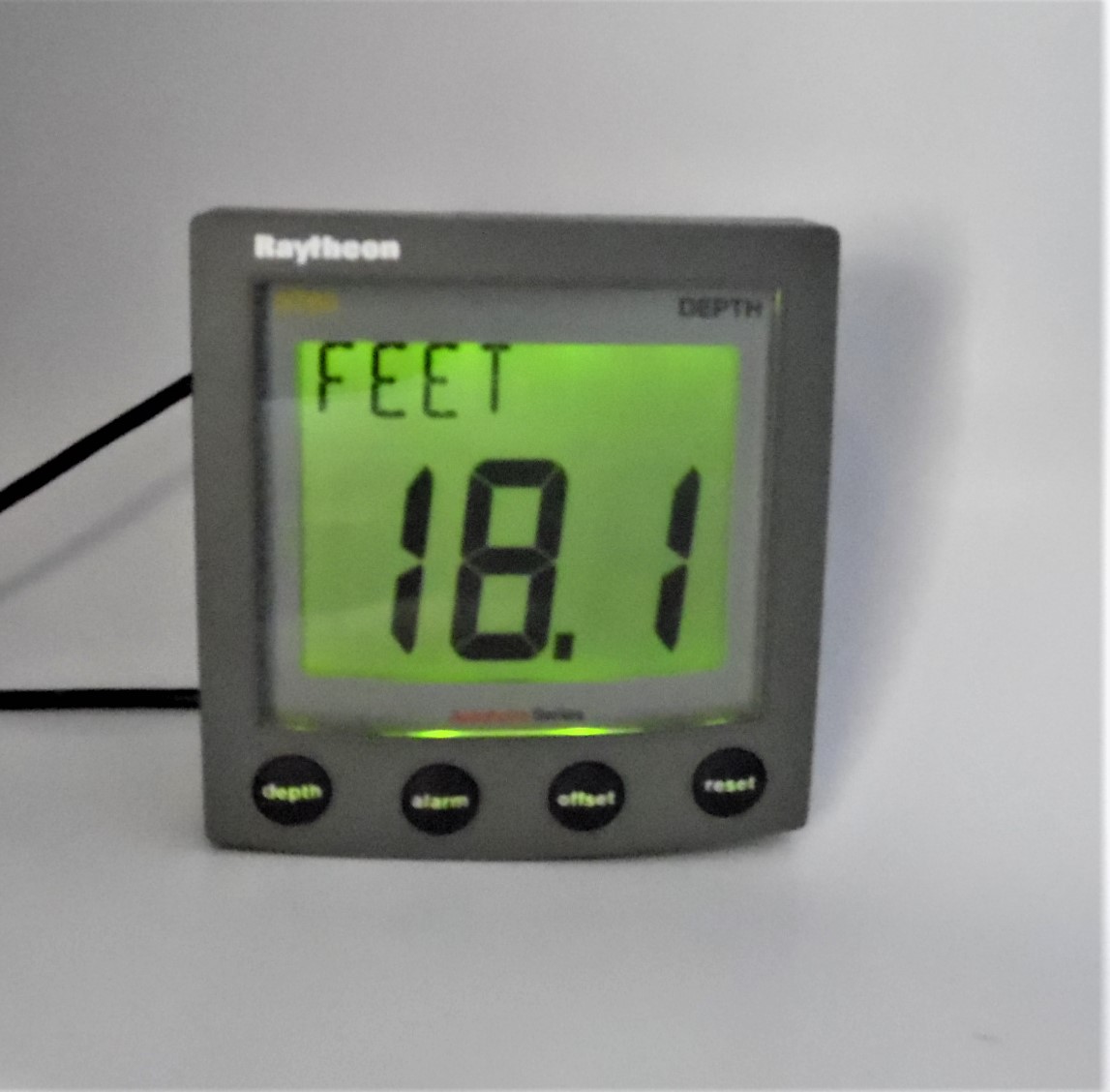 Raytheon ST60 Depth Instrument w/ Sun Cover - A22002 - TESTED ~ 90 Day ...