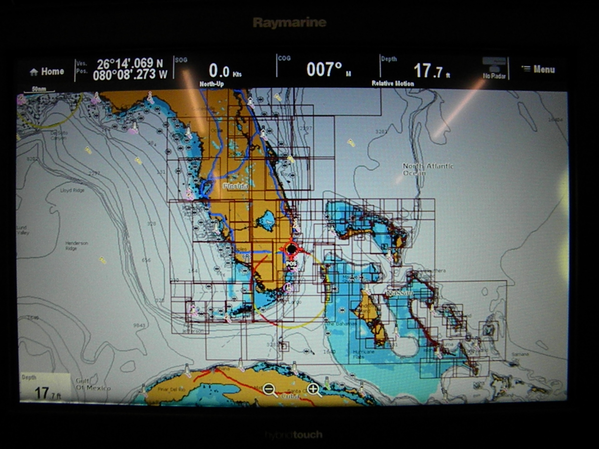 Raymarine e165 15.4" HybridTouch MFD w/ Sun Cover E70025 *READ DESCR ...