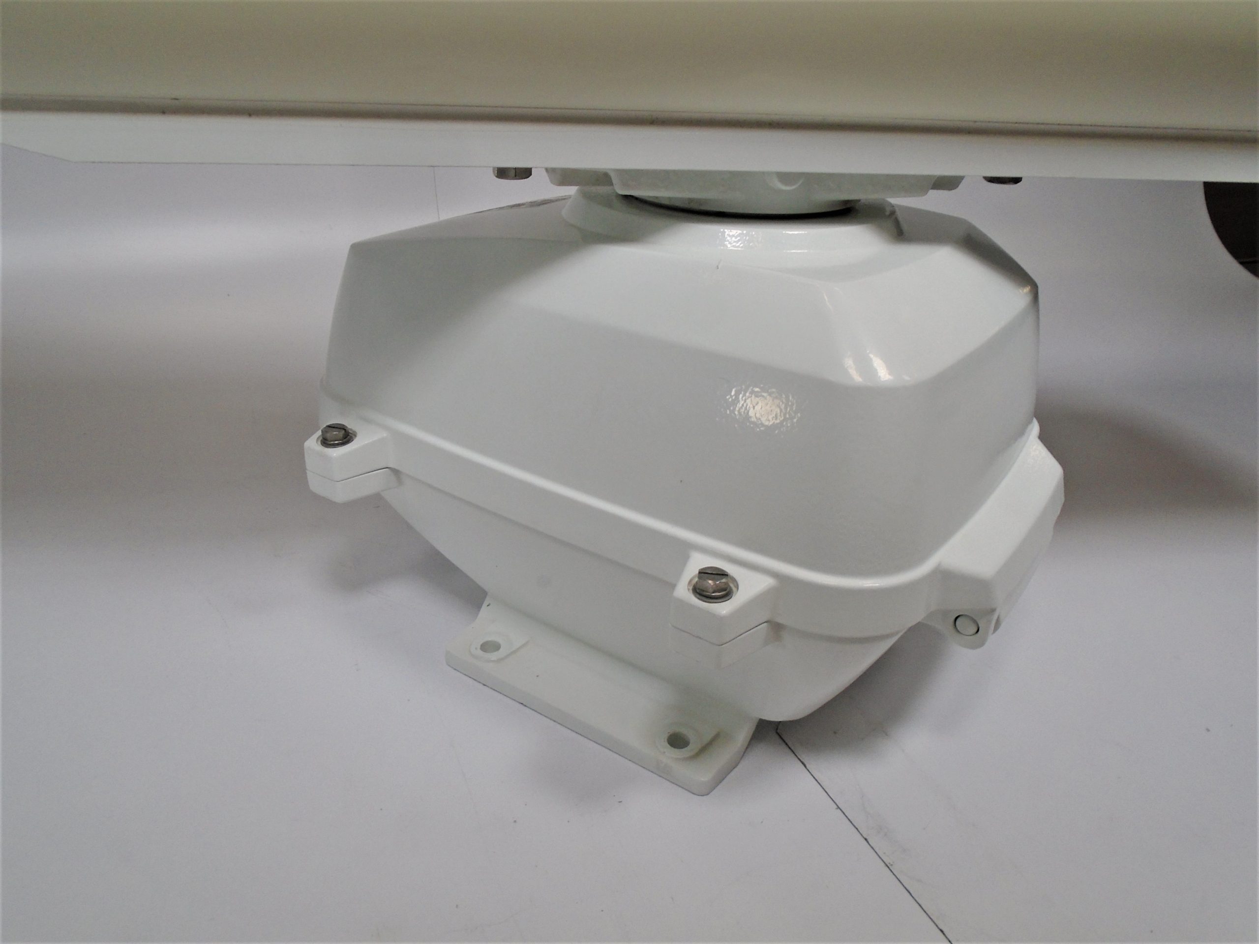 Simrad/Navico 6kw TX06S-1 4' HD Digital Radar f/ NSS EVO3/EVO3s 1 & 2 ...