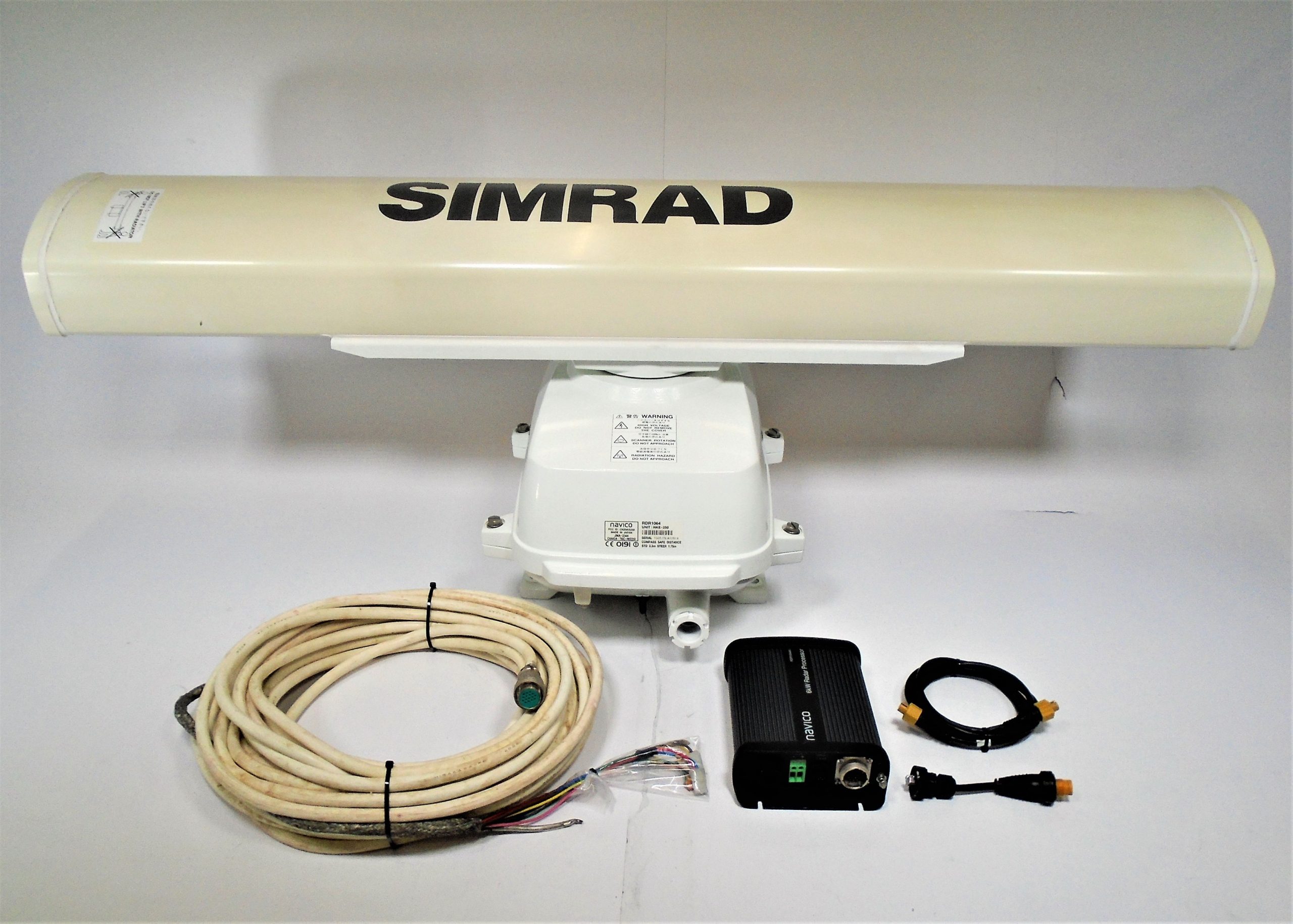 Simrad/Navico 6kw TX06S-1 4' HD Digital Radar f/ NSS EVO3/EVO3s 1 & 2 ...