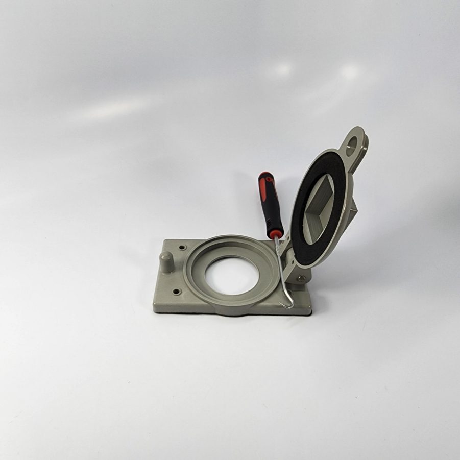 Seatech Electrical Flip Lid Receptacle Cover 30A 120V 60HZ - Gray - Max ...