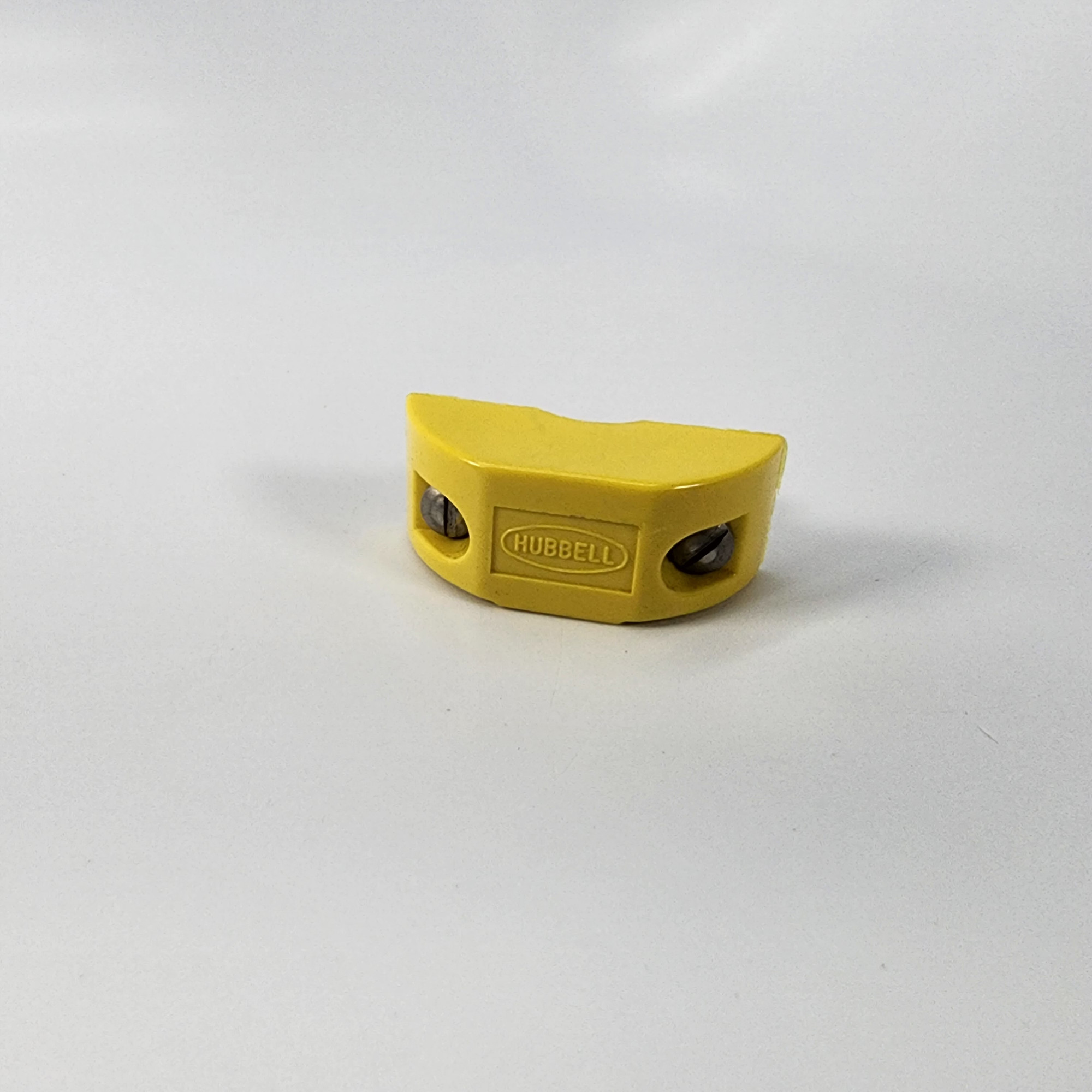 Hubbell HBL305CRC Marine 30A 2 Pole/3 Wire Locking Female Connector ...