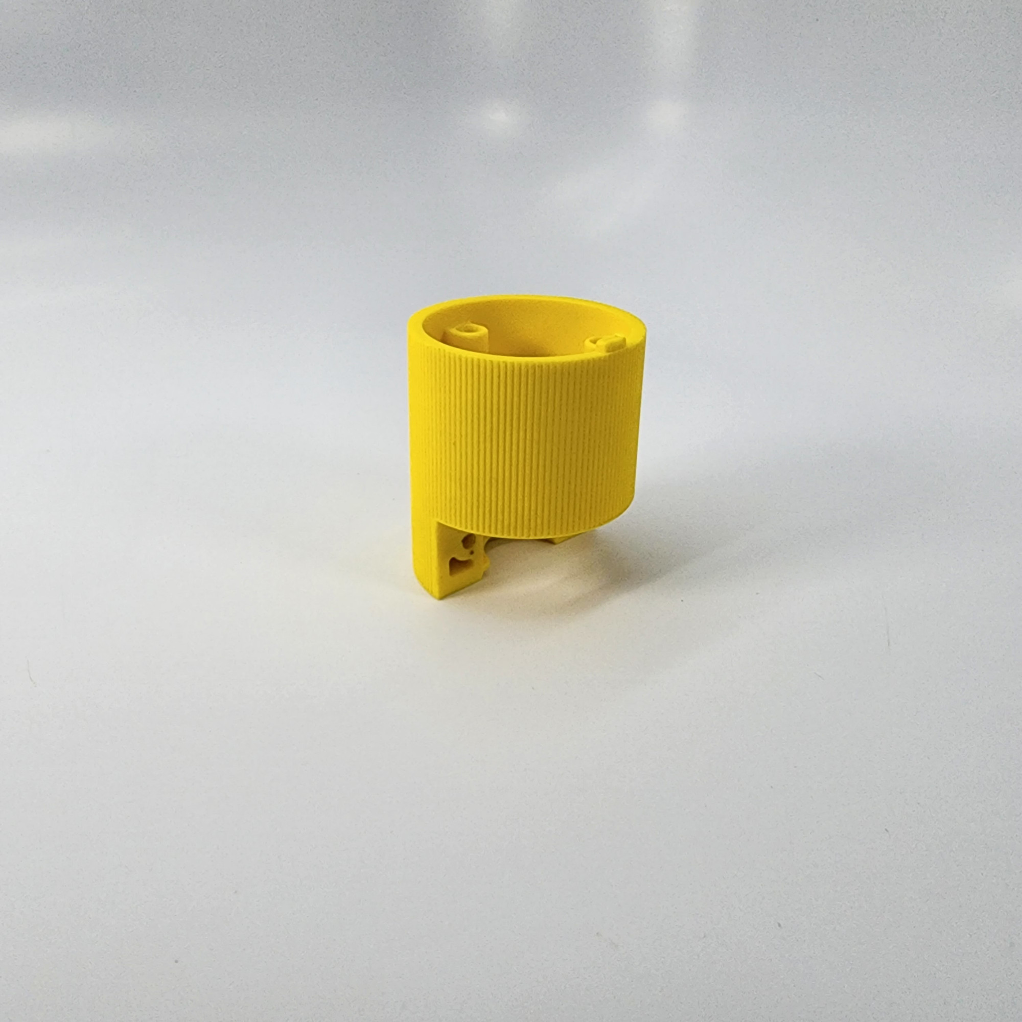Hubbell HBL305CRC Marine 30A 2 Pole/3 Wire Locking Female Connector ...