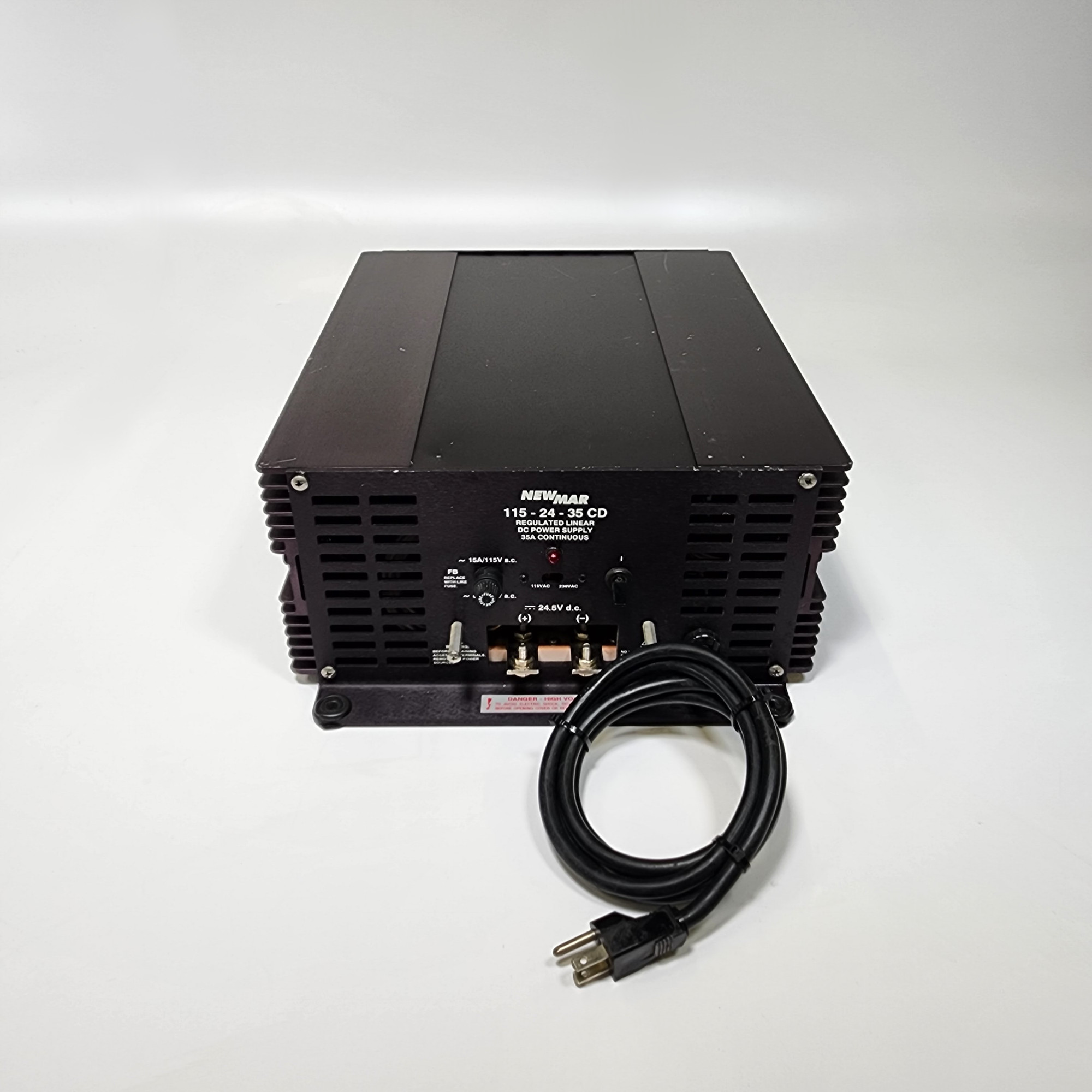 Newmar 115-24-35CD Power Supply 115/230VAC To 24VDC @ 35A Con. - TESTED ...