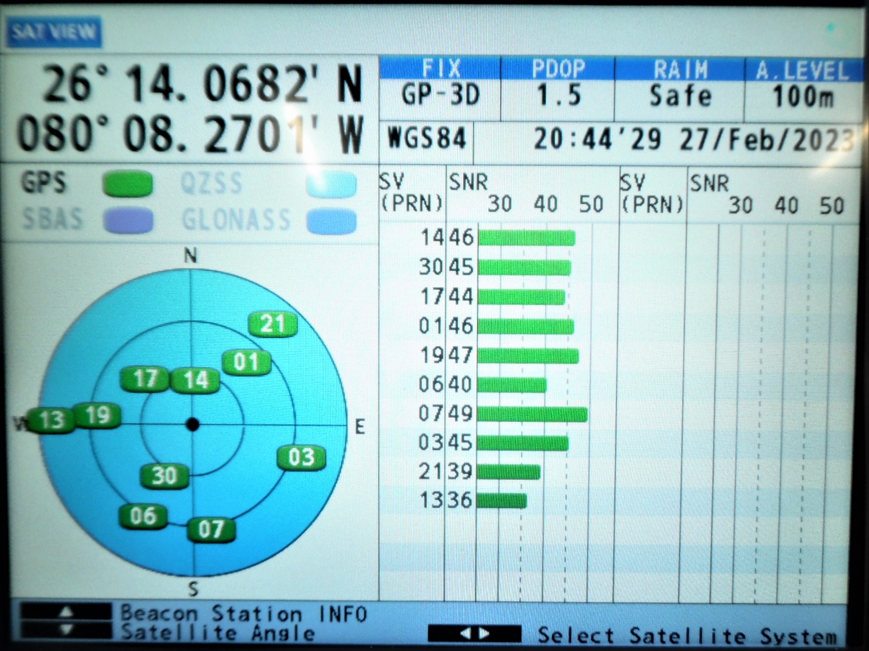 Furuno GP-170 WAAS Navigator Color Display - Great Condition - 90 Day ...