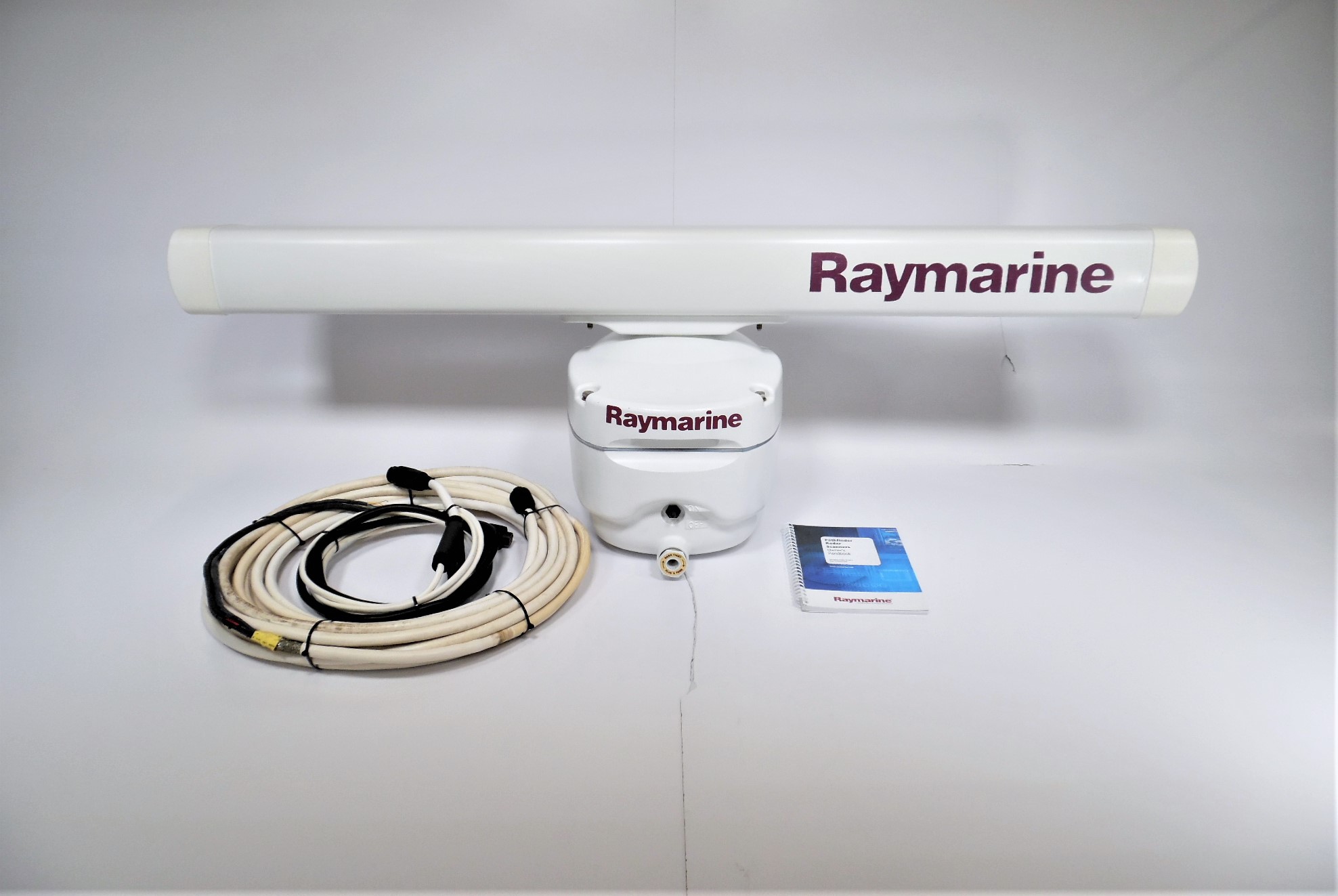 Raymarine 4kW Open Array Radar w/ Cables for C&E Classic ~ M92654-S ...