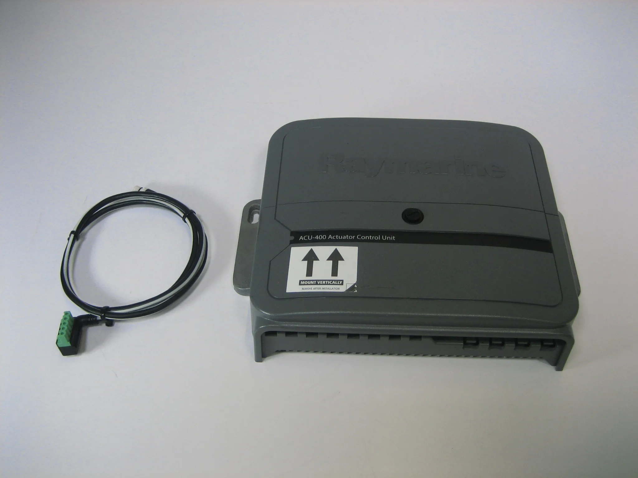 Raymarine Evolution Autopilot - ACU-400 - Actuator Control Unit/E70100 ...