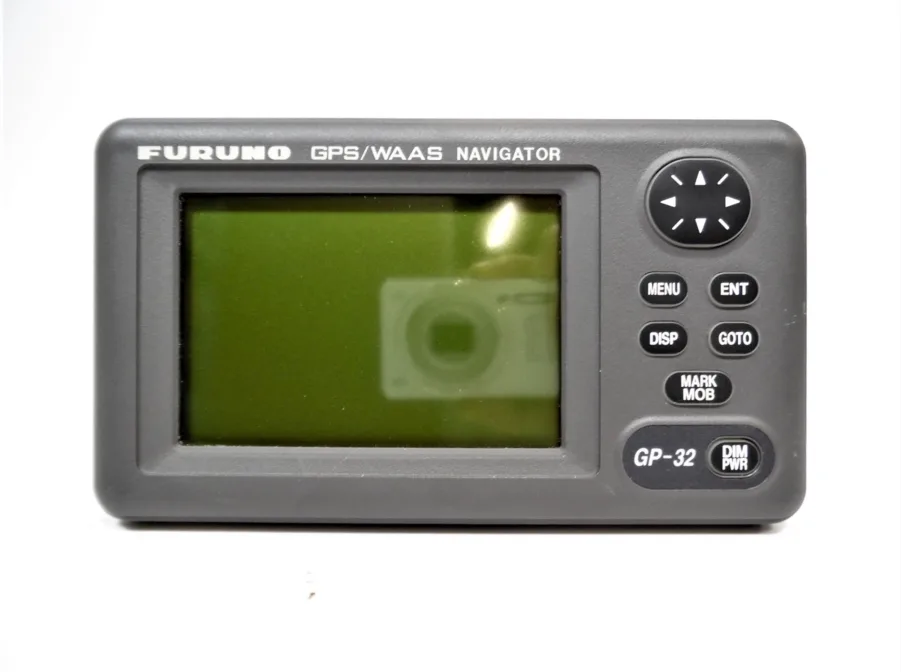 Furuno GP-32 GPS WAAS Navigator 3.5" Monochrome LCD Display *MME REFURB ...