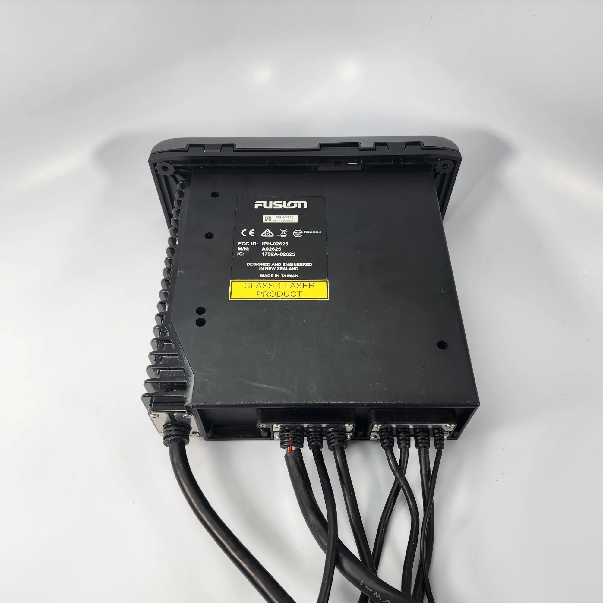 Fusion MS-AV750 Marine DVD Entertainment System w/ BT - SOLD AS IS ...