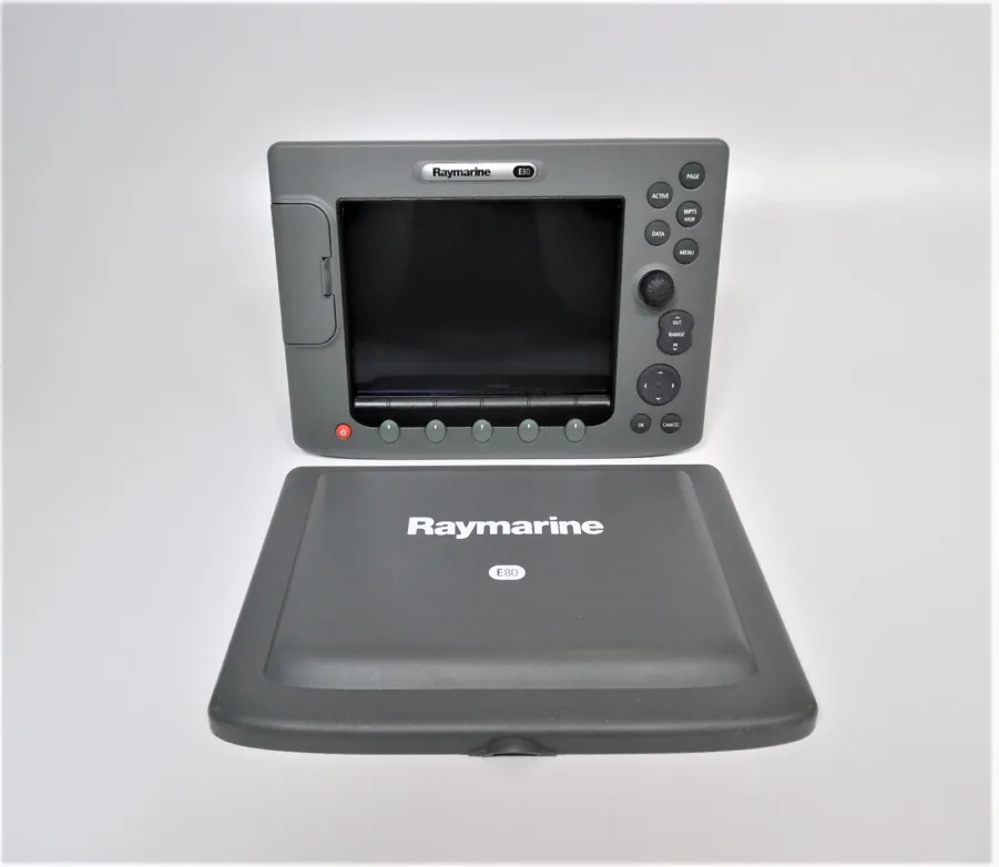 Raymarine E80 Classic Display w/ Bezel & Sun Cover - E02011 - Great ...
