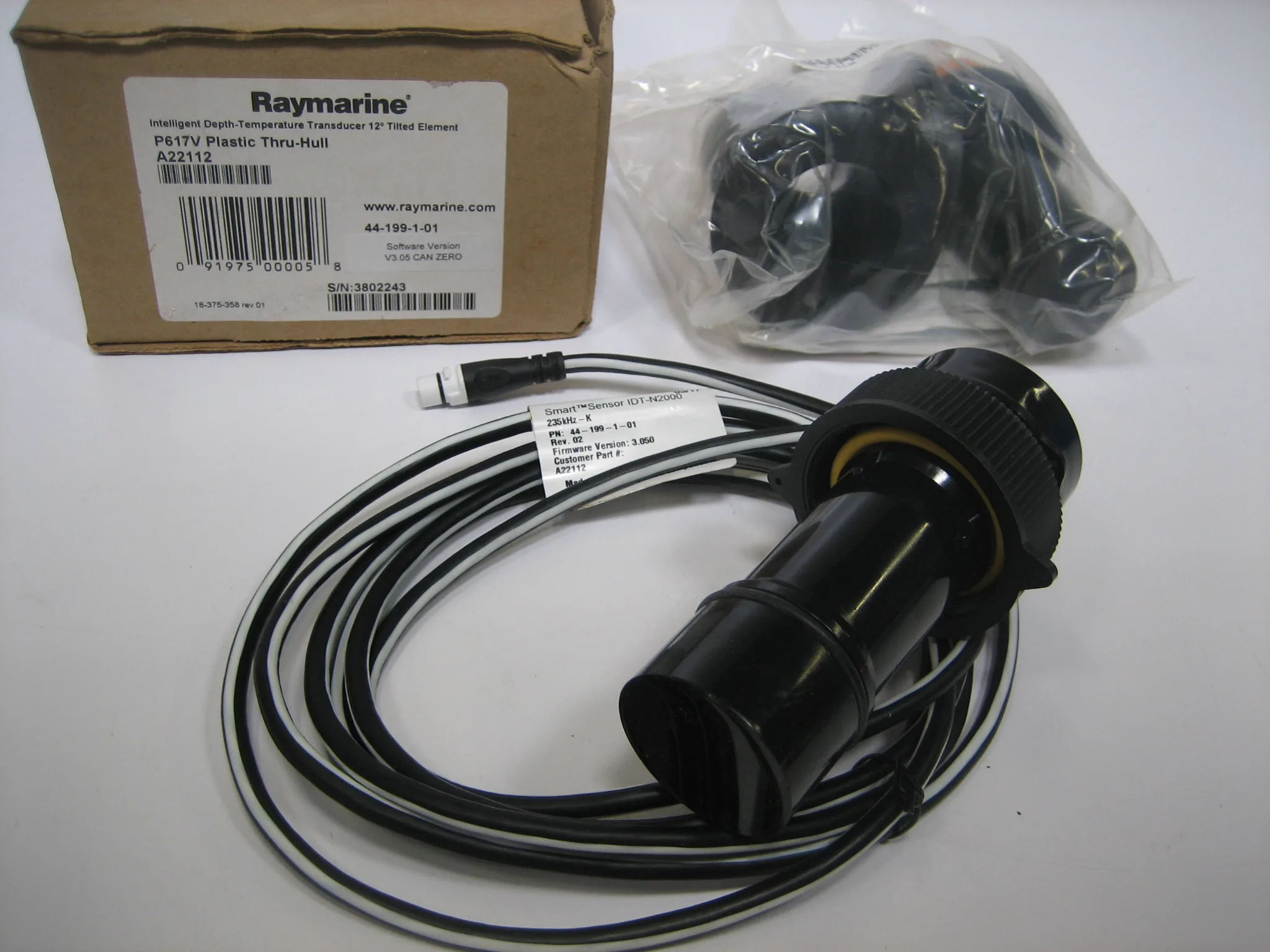 Raymarine A22112 Plastic Thru Hull 12deg Tilt Seatalk NG Smart Transducer DT800 - 12 Degree Tilt ...