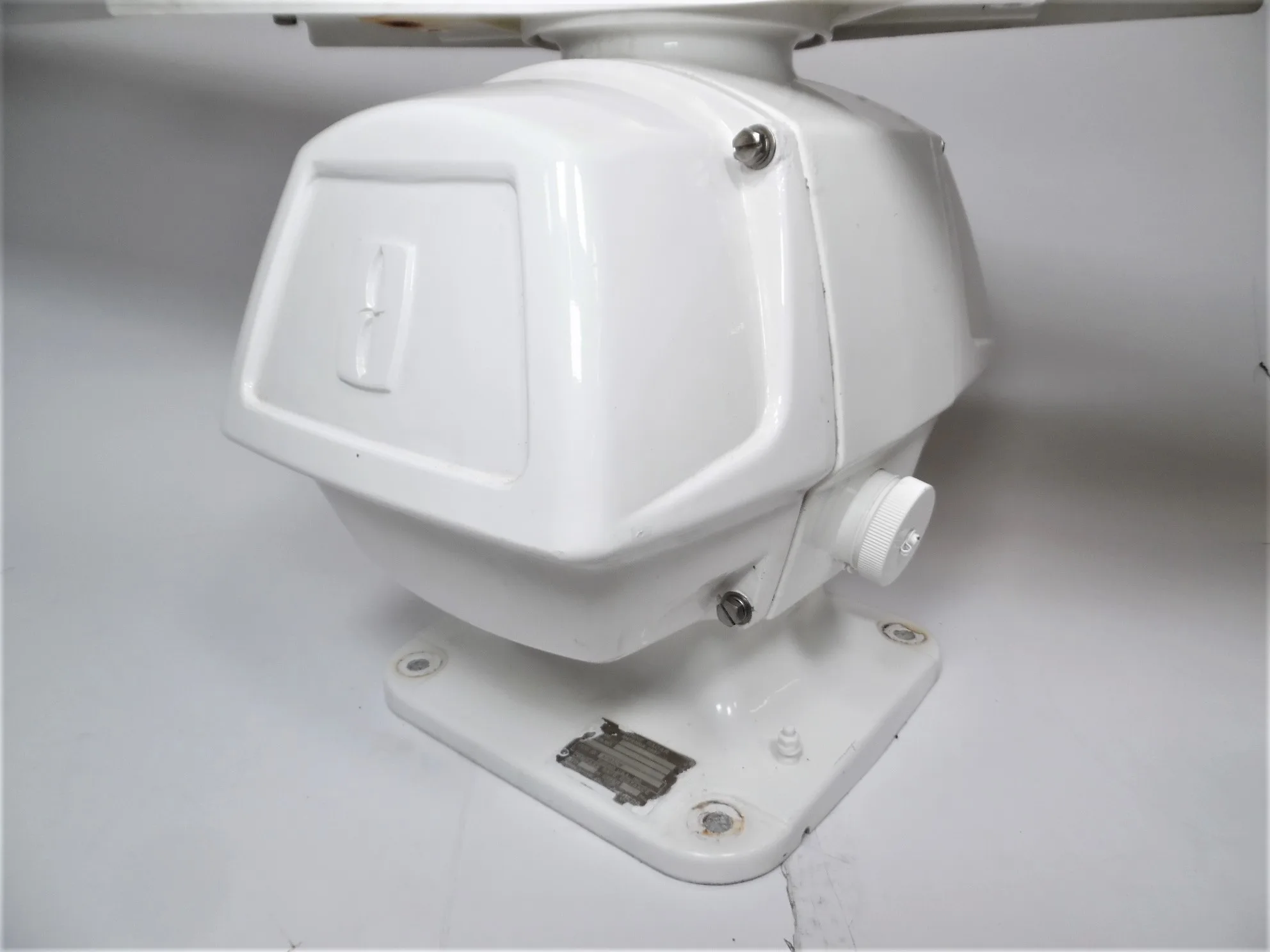 Furuno - FAR-2127BB/DC - IMO Black Box Commercial 25KW Radar System ...