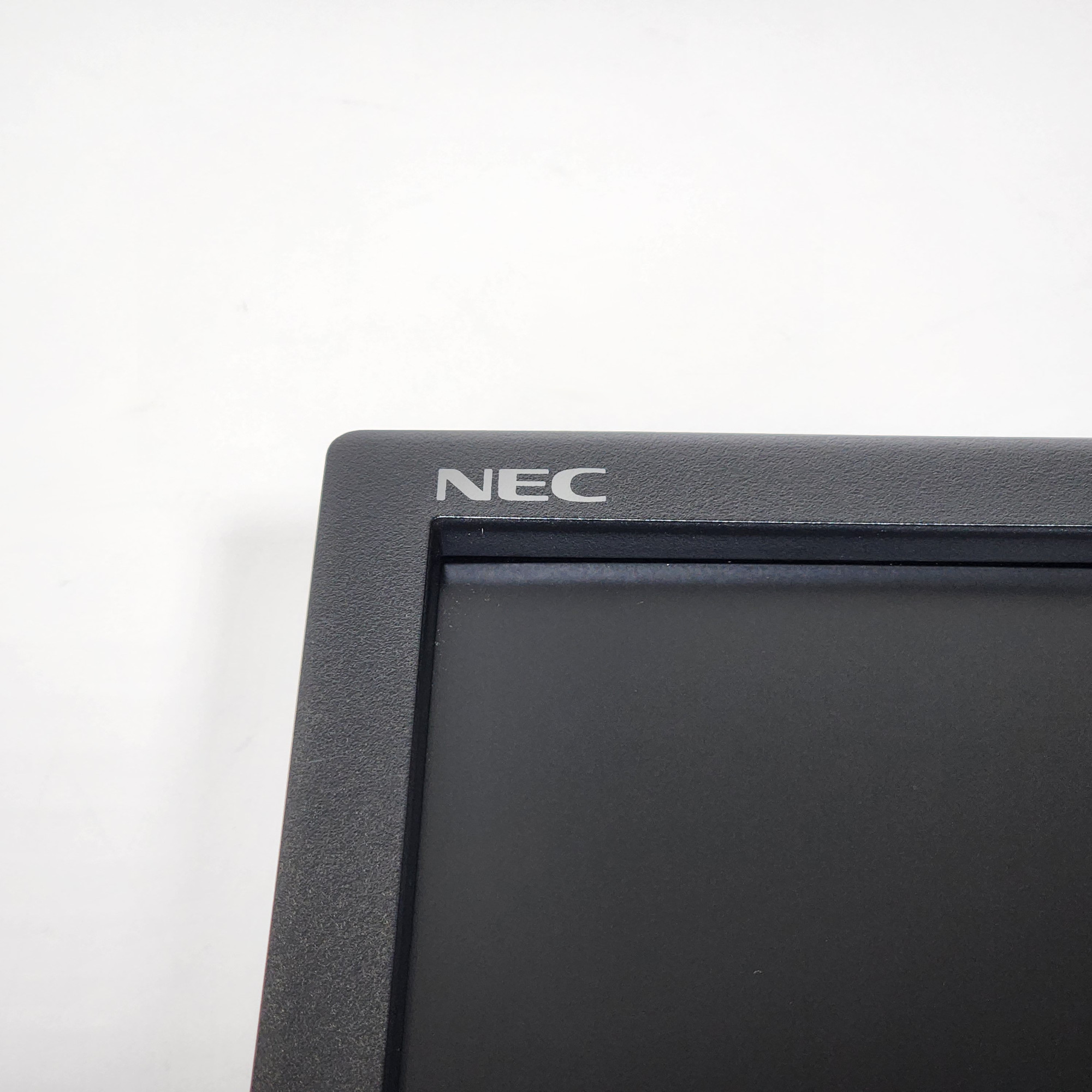 NEC AccuSync AS193i 19" LED-Backlit Desktop Widescreen IPS LED Monitor ...