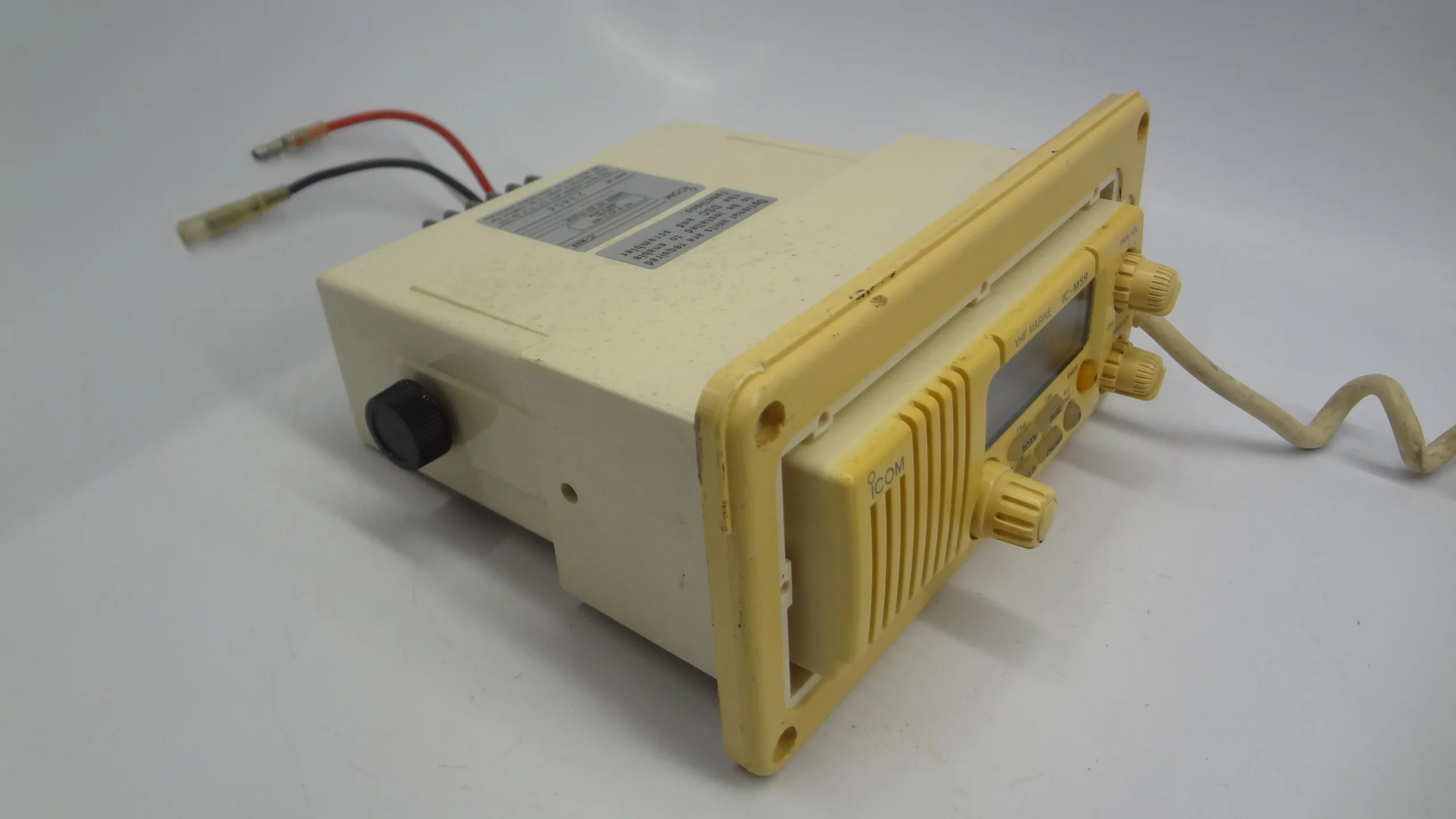 Icom IC-M59 Marine VHF Radio Transceiver Unit w/ HM-107W Hand Mic and ...