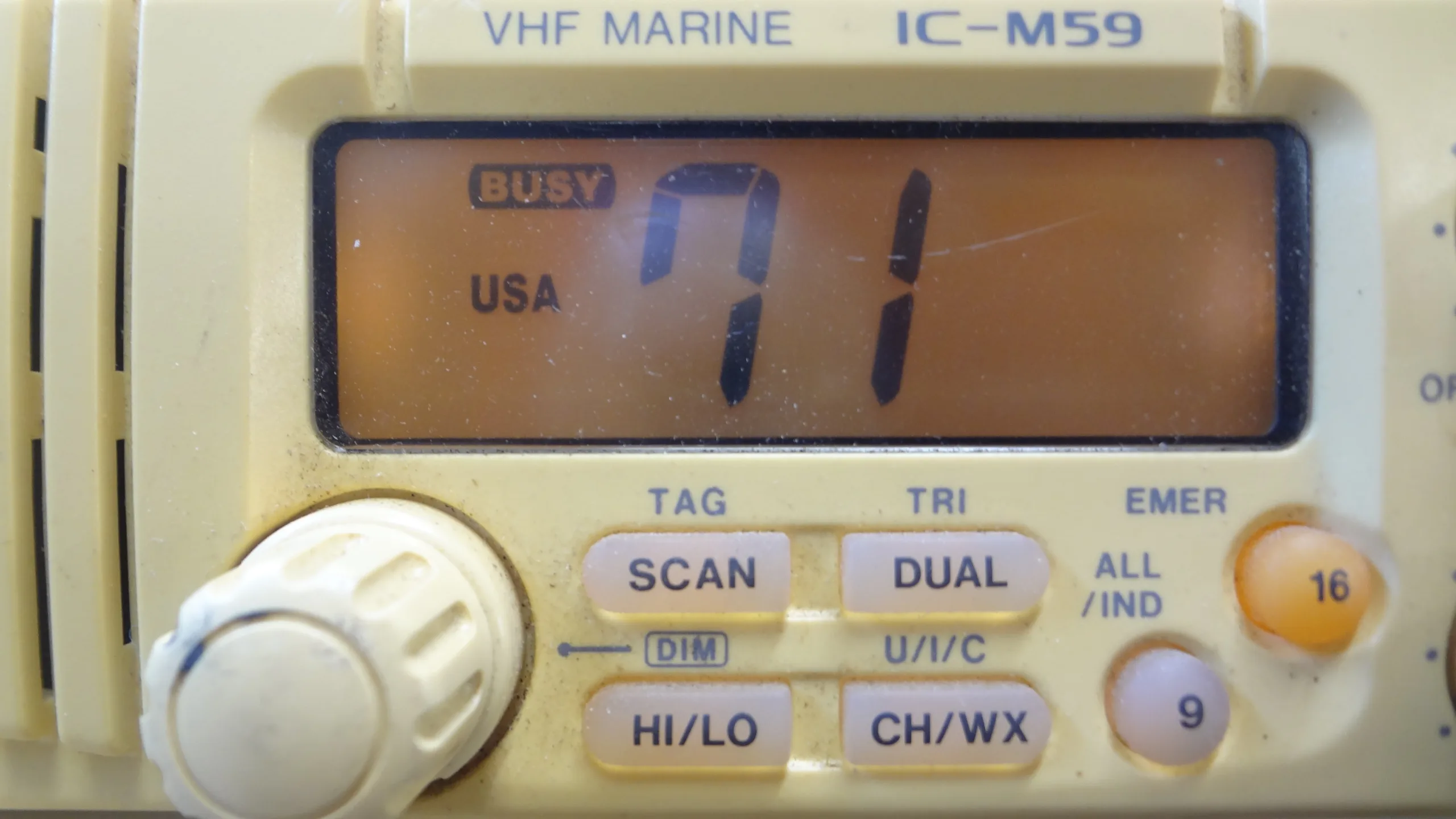 Icom IC-M59 Marine VHF Radio Transceiver Unit w/ HM-107W Hand Mic and ...