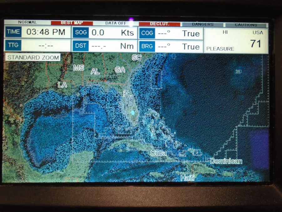 Standard Horizon CPV350 GPS Chart Chartplotter/VHF Display ~ 90 Day ...