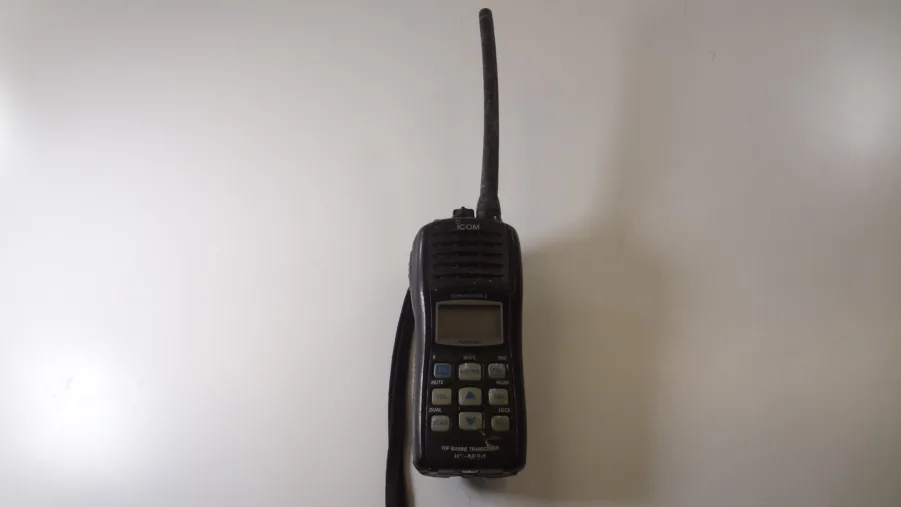 Icom IC-M34 Handheld Wireless Marine VHF Radios w/ Charger Units For ...