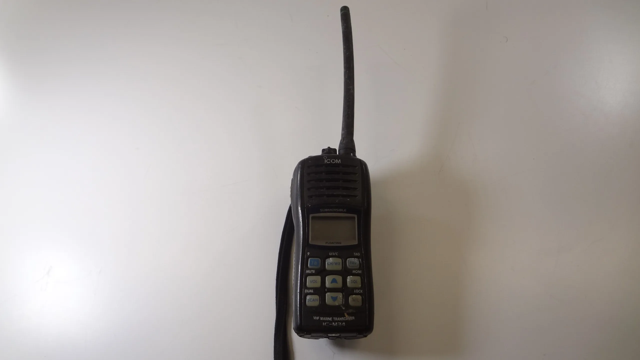 Icom IC-M34 Handheld Wireless Marine VHF Radios w/ Charger Units For ...