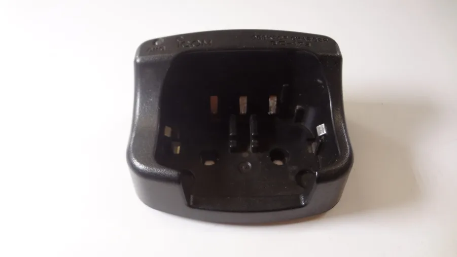 Icom IC-M34 Handheld Wireless Marine VHF Radios w/ Charger Units For ...