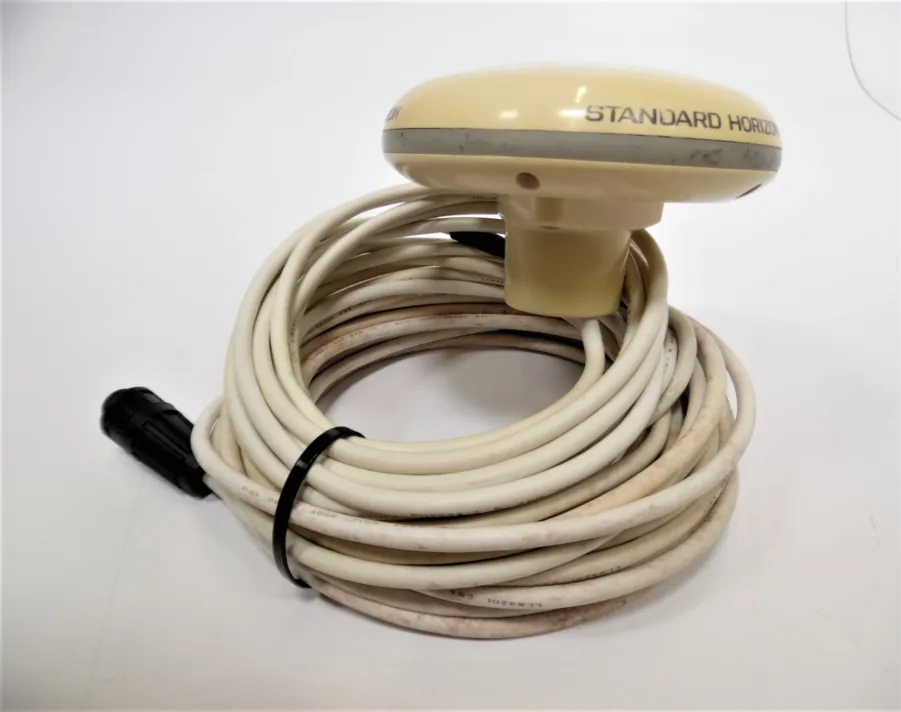 Standard Horizon Smart GPS Receiver/Antenna w/6-Pin Connector **Tested ...