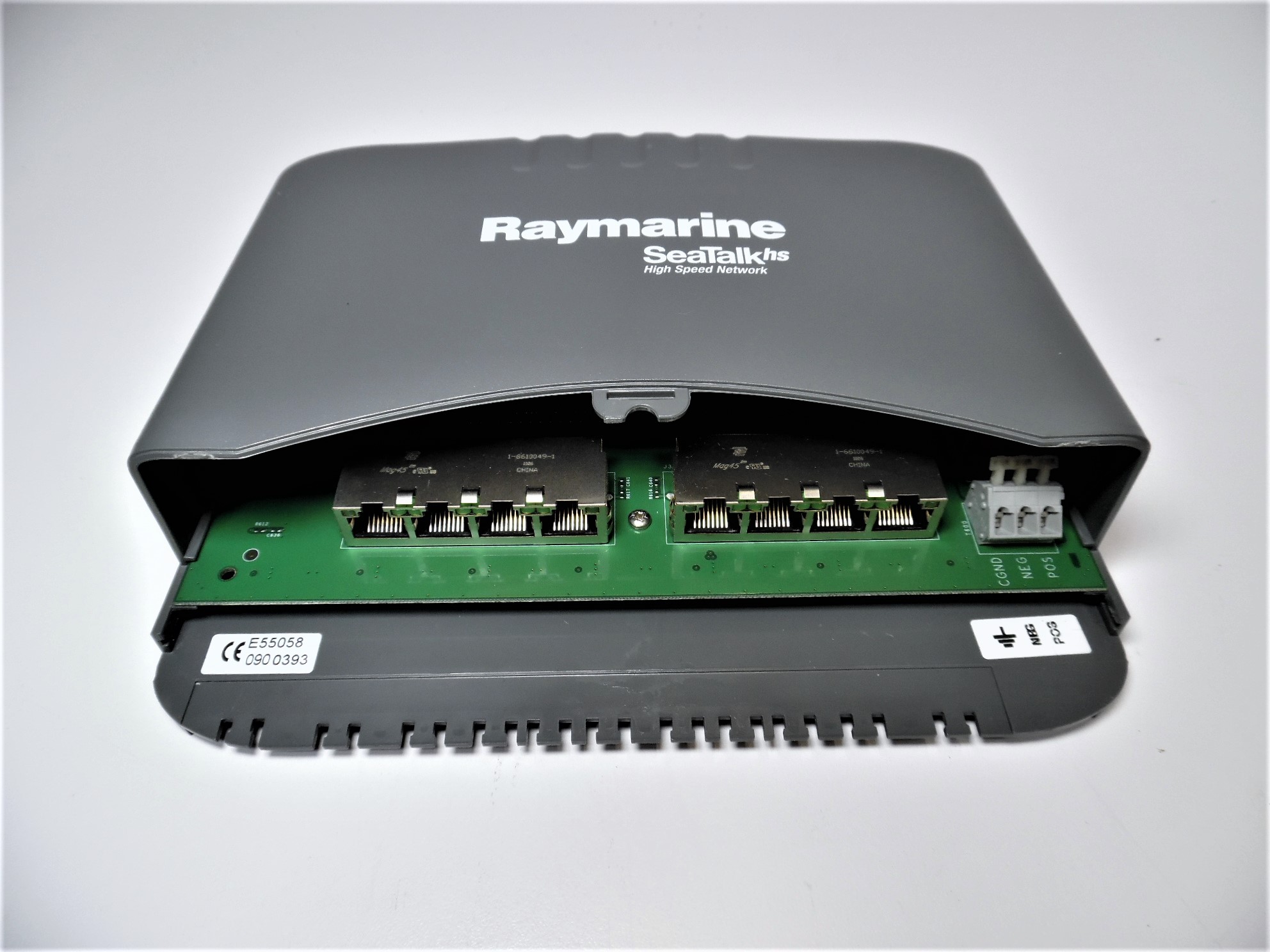 Raymarine E55058 SeaTalk HS Network Switch w/ Cover - Tested / 90 Day ...