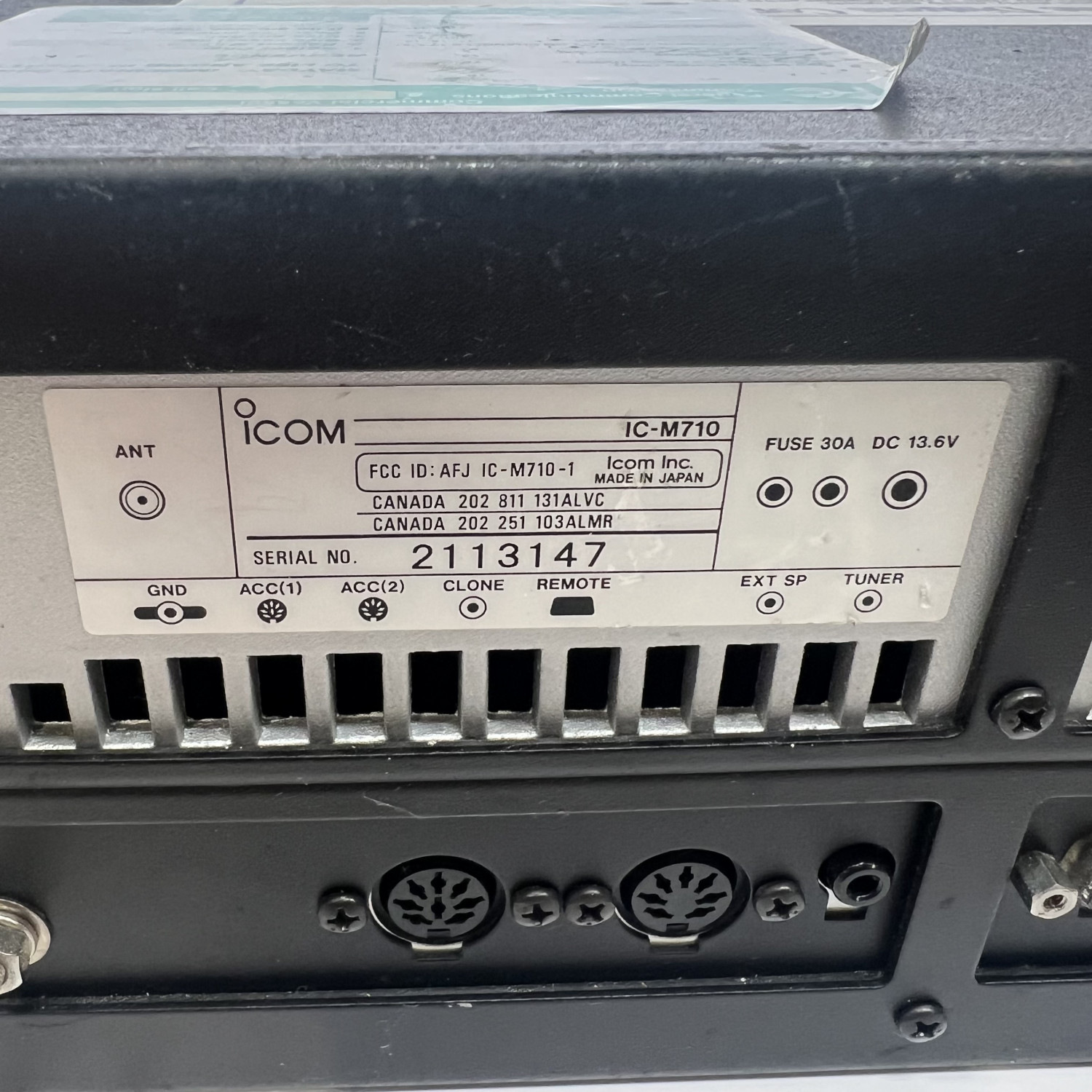 ICOM IC-M710 Single Side Band Radios w/ AT-130 Tuner HM-180 - Parts Lot ...