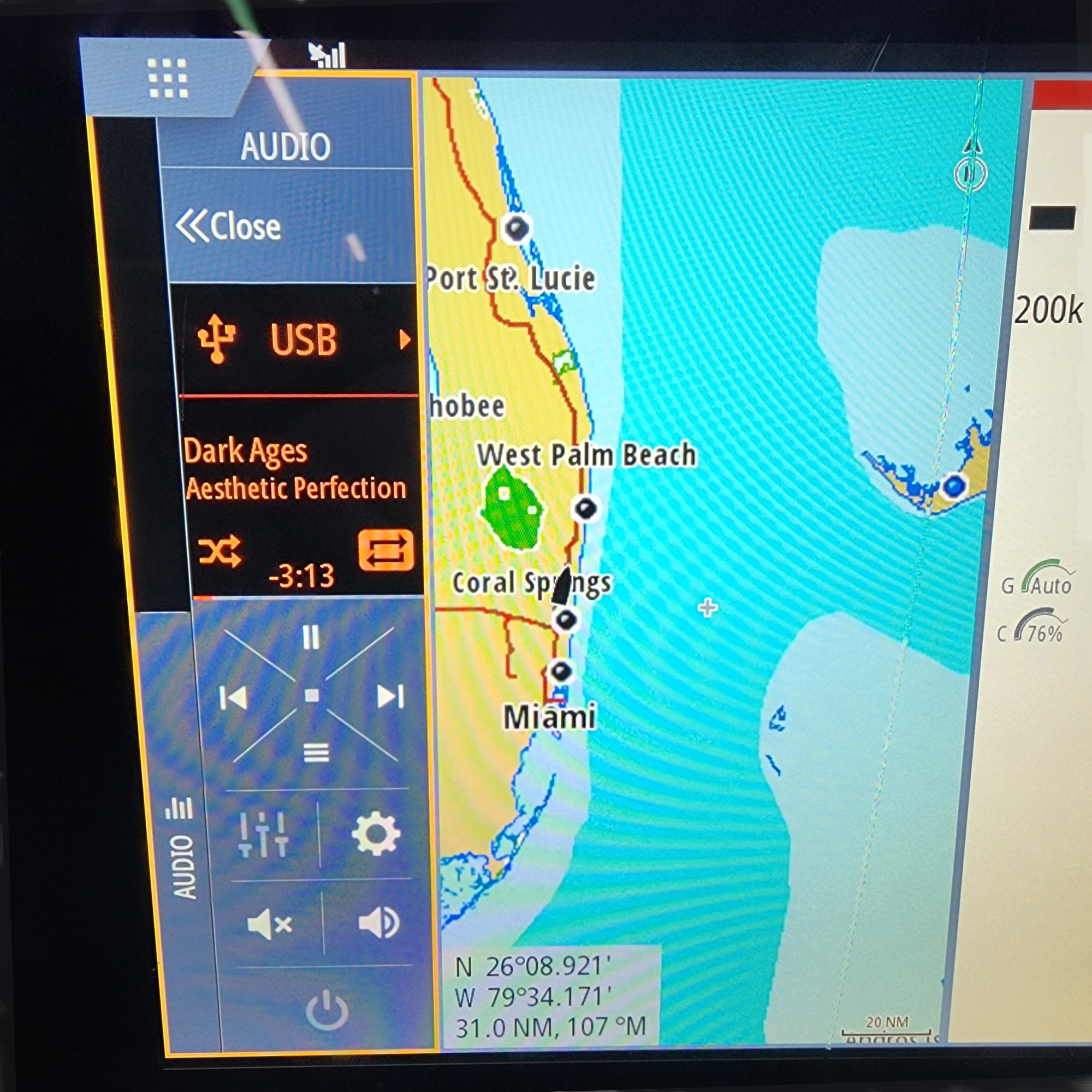 Simrad - SonicHub AM/FM USB Marine Entertainment System - Tested ...