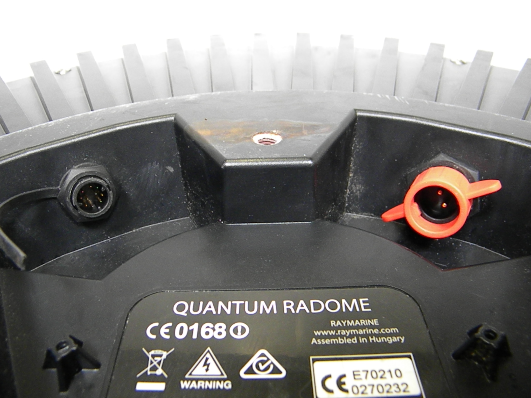 Raymarine Quantum 18″ Radome Q24C Radar – AS-IS PARTS & REPAIR ONLY NO ...