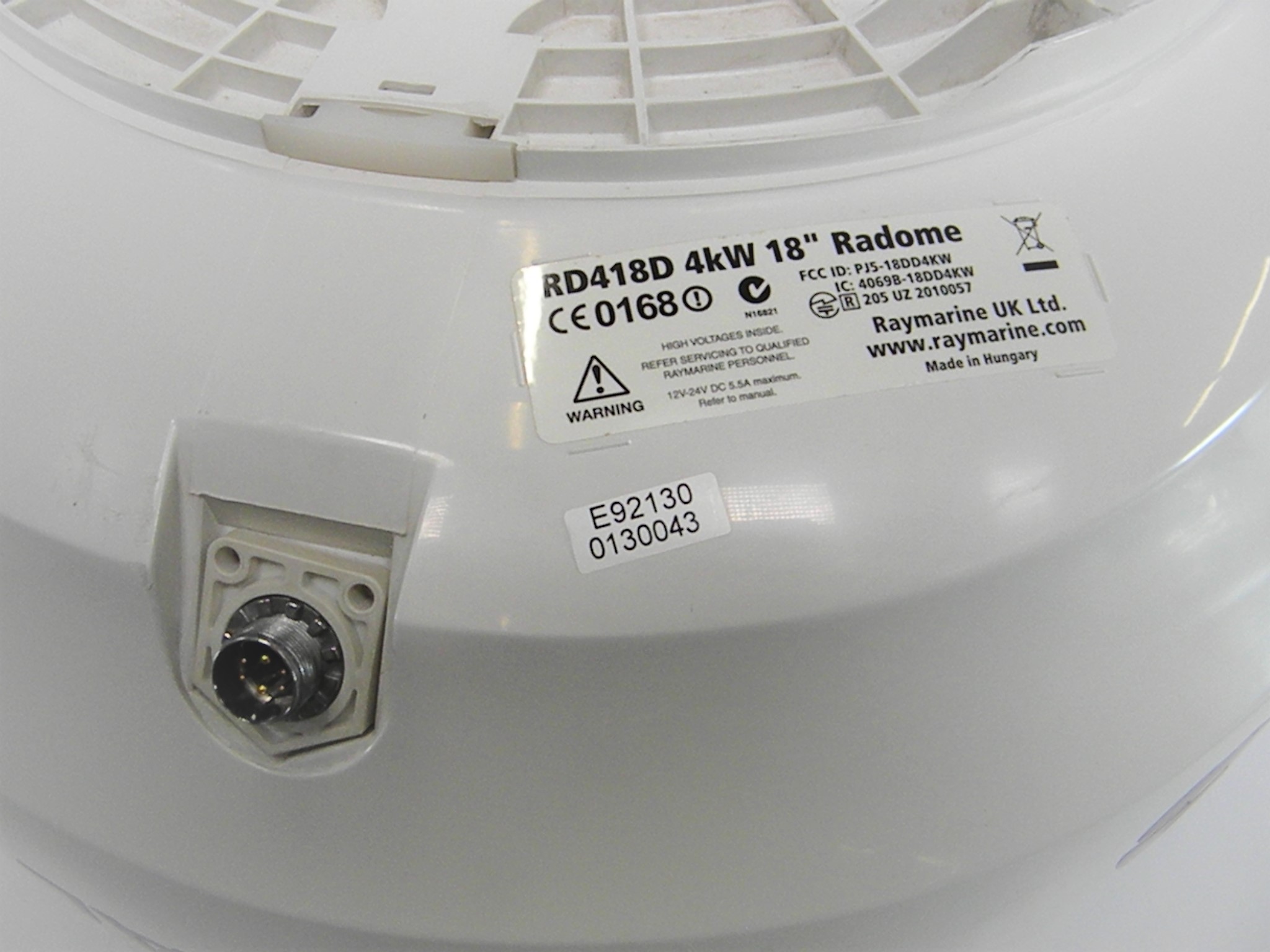 Raymarine RD418D 4kw 18” Digital Radome w/ NEW 5m Cable – Good Cond ...