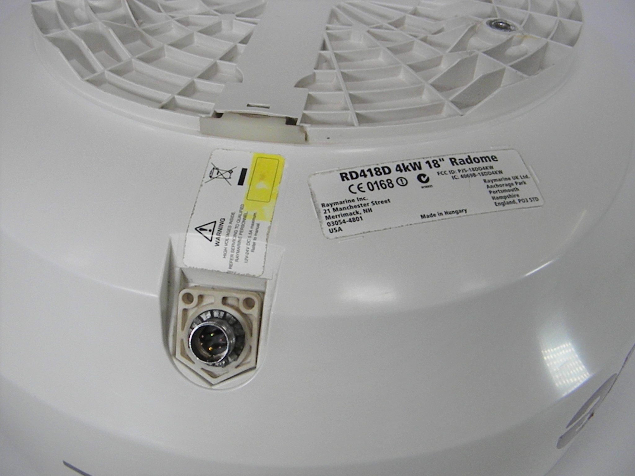 Raymarine RD418D 4kw 18” Digital Radome w/ NEW 5m Cable – Good Cond ...