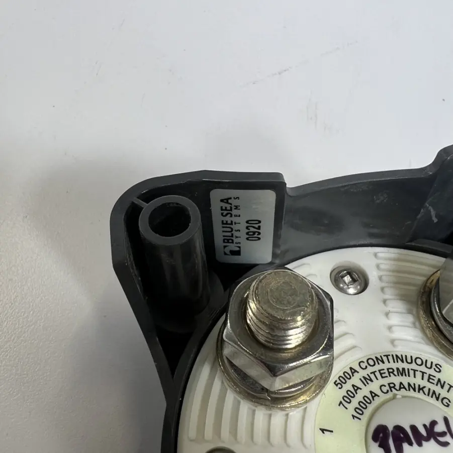 BLUE SEA 3002 HD-SERIES HEAVY DUTY 1+2/1/2/OFF BATTERY SWITCH - Max ...