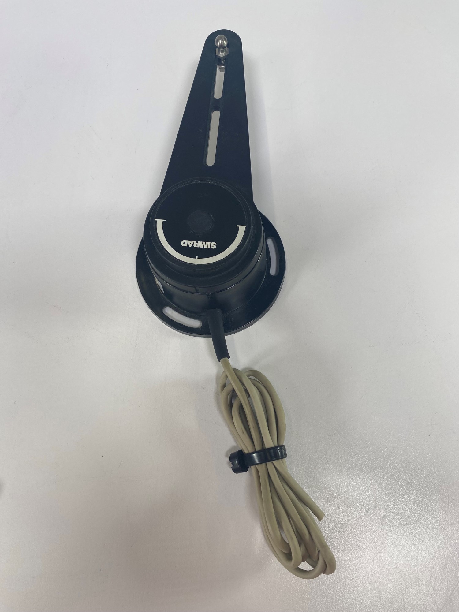 Simrad RF300 Rudder Feedback Unit w/5ft of Cable- working - Max Marine ...