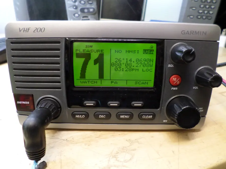 Garmin VHF 200 Radio Transceiver Unit - Max Marine Electronics