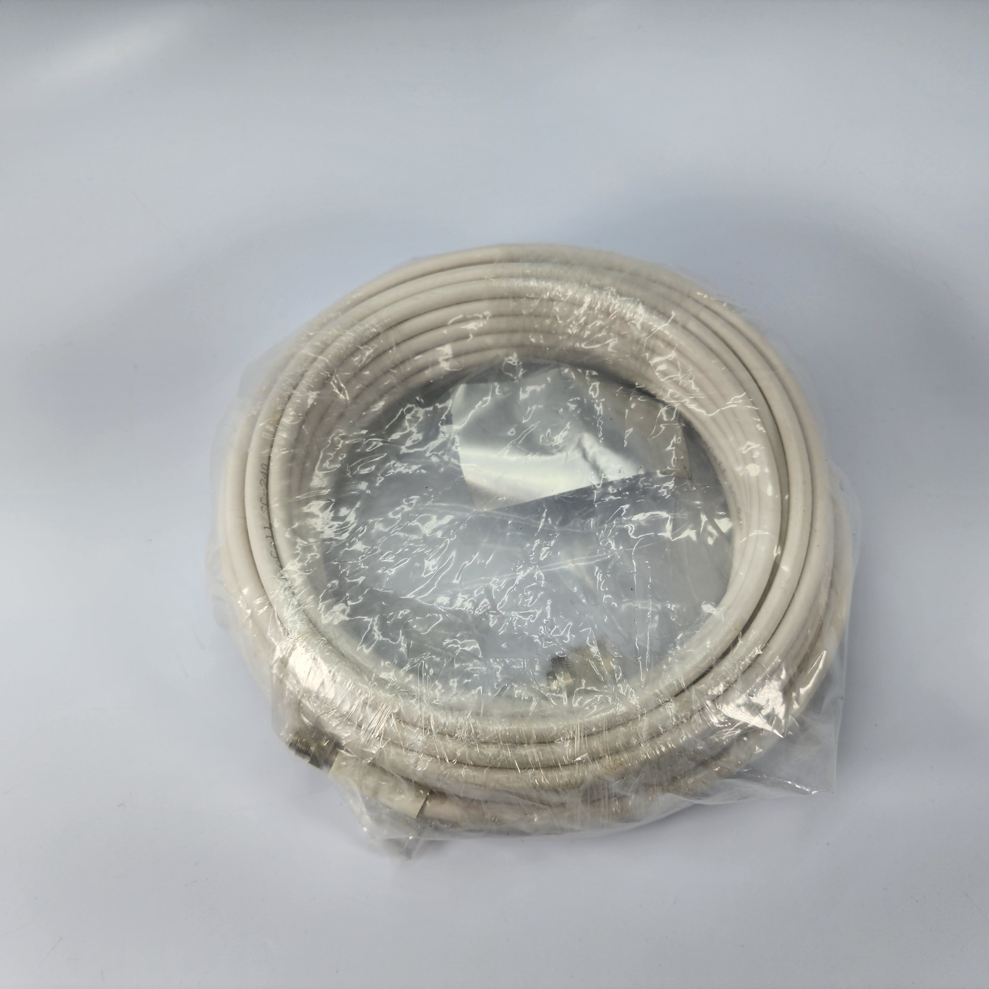 SureCall SC240-40-M Low-Loss Marine Grade 50 Ohm Coax Cable - White ...