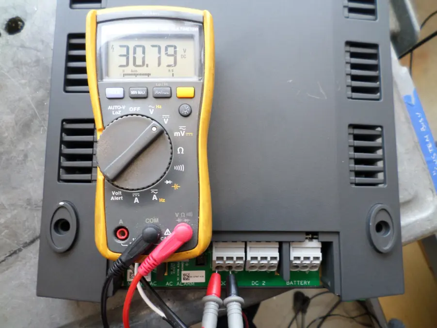Cobham SAILOR TT-6080A AC-DC Power Supply Thrane And Thrane 406080A ...