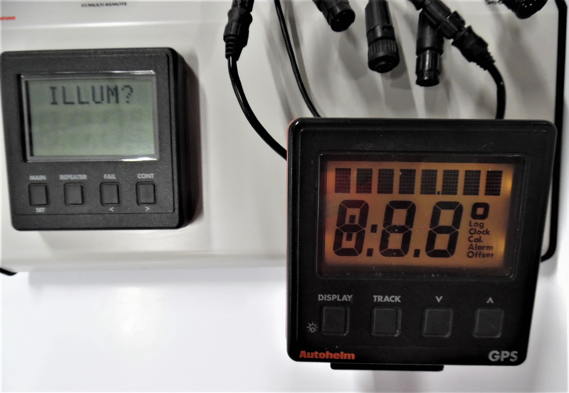 Autohelm/Raytheon ST50 - Z137 - GPS Display w/ NEW LCD Screen *MME ...