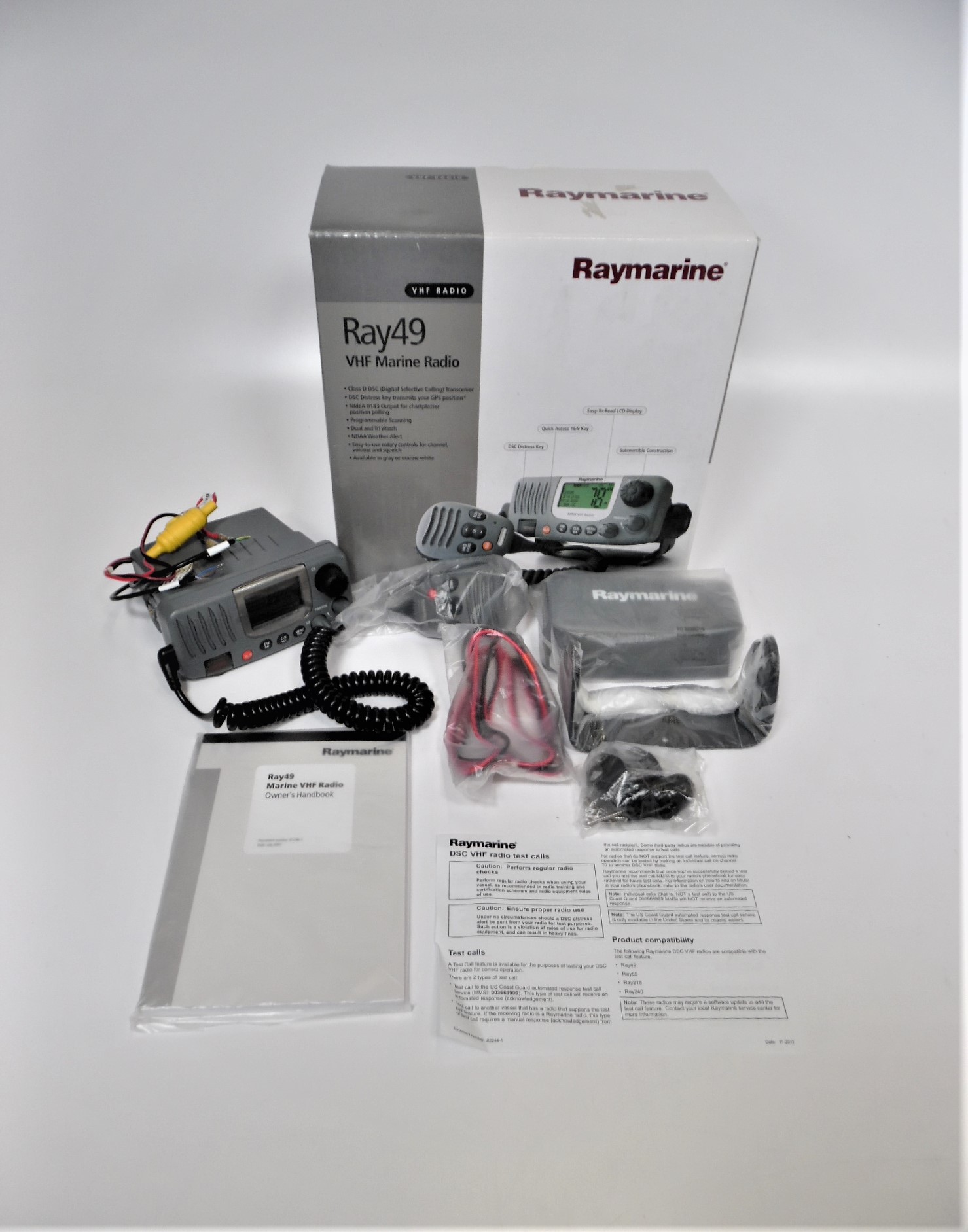 Raymarine RAY49 VHF Marine Radio w/DSC - E43034 - New Old Stock ...