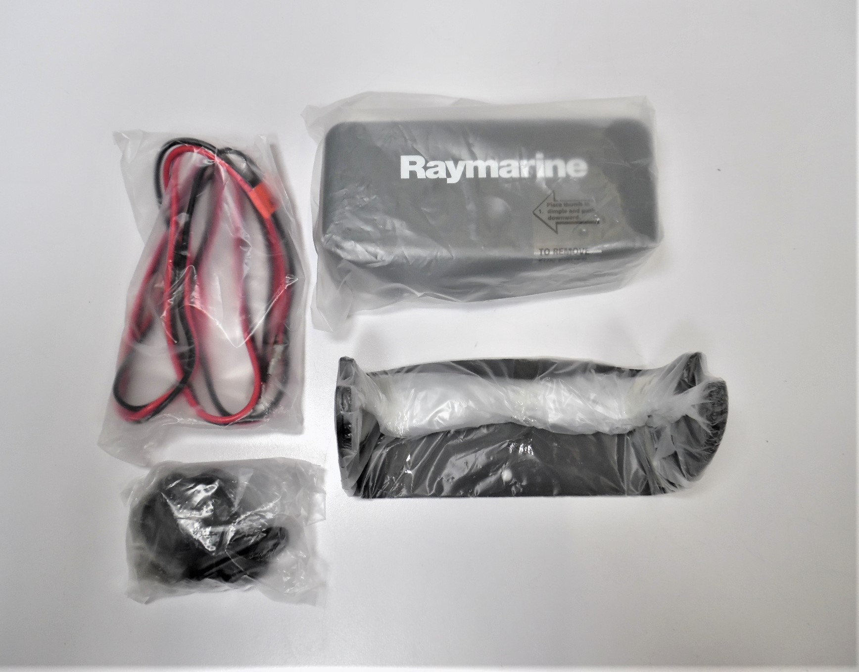 Raymarine RAY49 VHF Marine Radio w/DSC - E43034 - New Old Stock ...