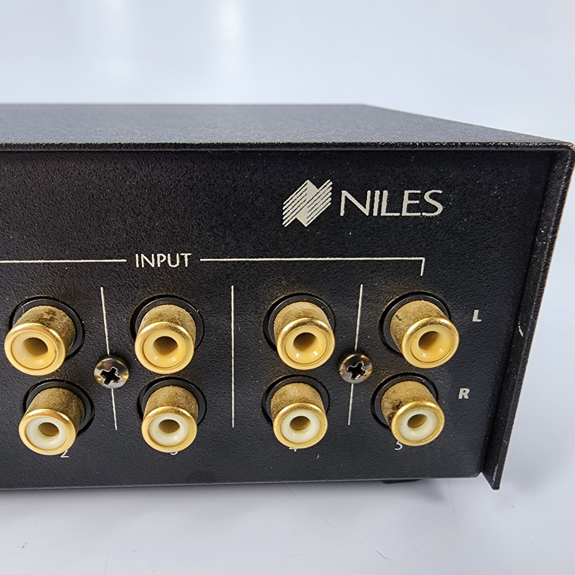 Niles SV-5 Auxiliary Selector / Line Level Volume Control Unit - Black ...