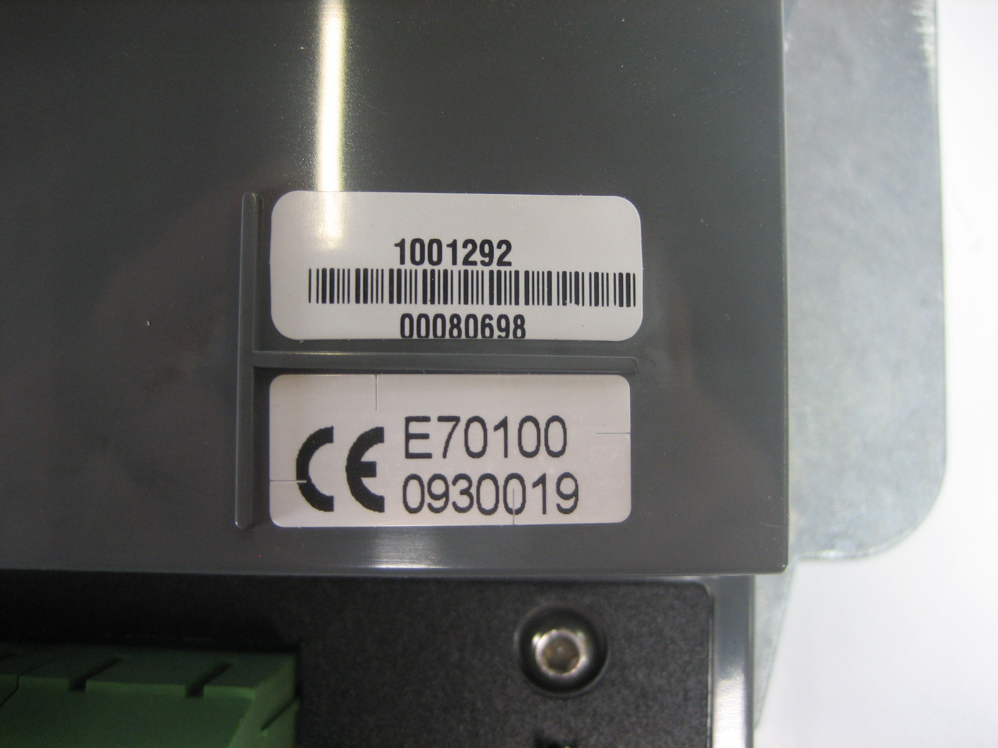 Raymarine-ACU400-Actuator Control Unit-E70100 - Max Marine Electronics
