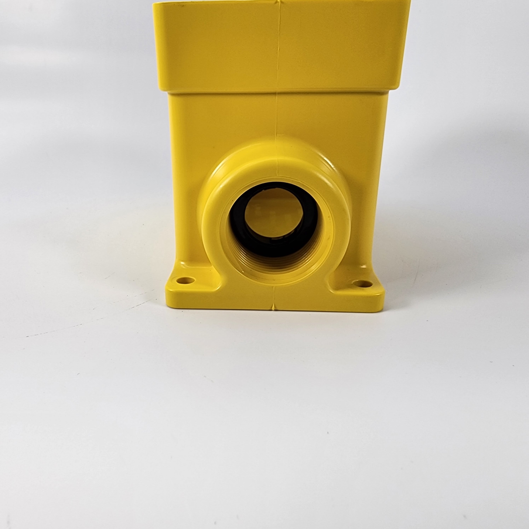 Hubbell HBL60CM83A Watertight Series FD Box 3/4" NPT IP69K Yellow - Max ...