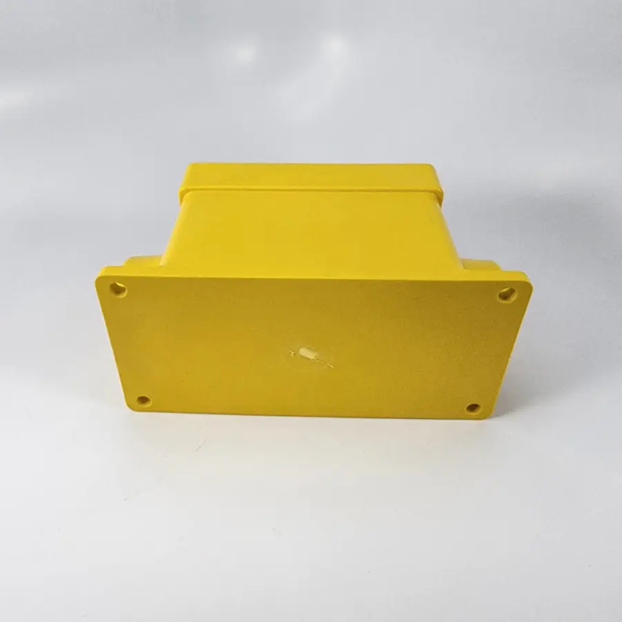 Hubbell HBL60CM83A Watertight Series FD Box 3/4" NPT IP69K Yellow - Max ...