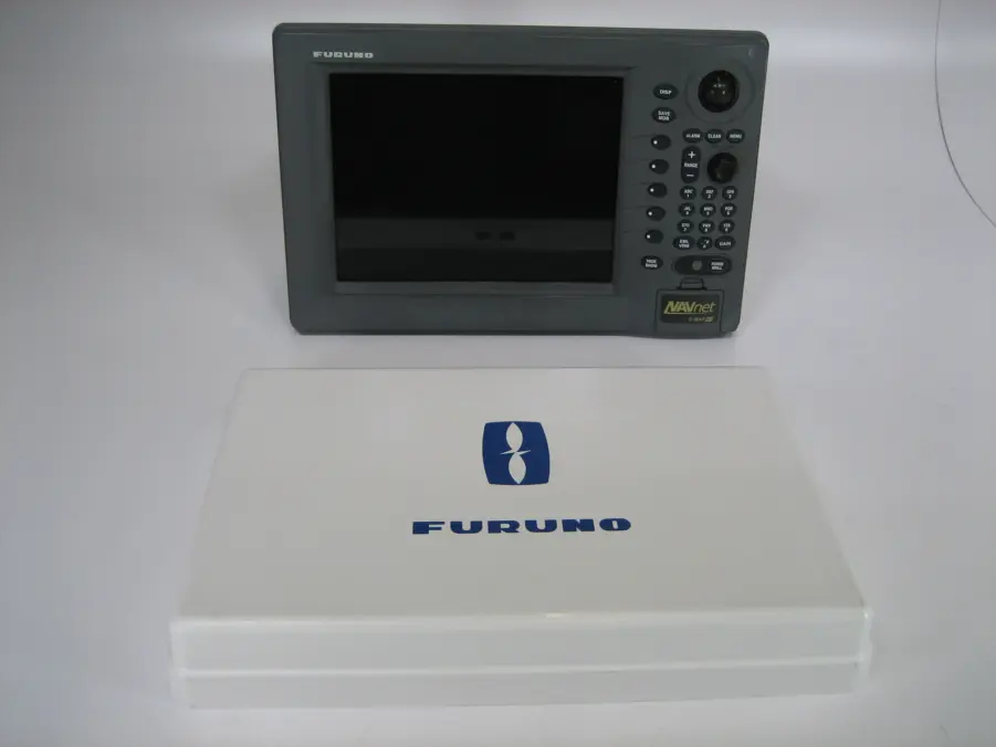 Furuno RDP-139 Navnet VX1 10.4" C-MAP Display - TESTED! - Max Marine ...