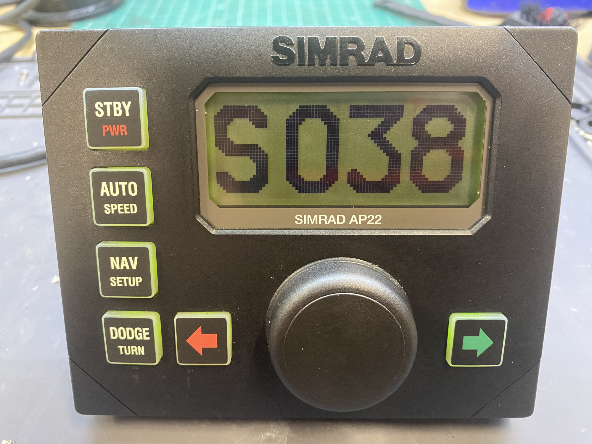 Simrad-AP22 Autopilot Control Head-22085849-Refurbished - Max Marine ...