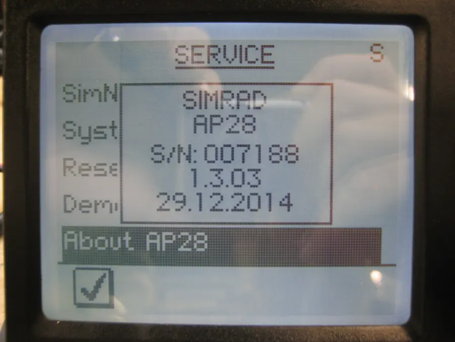 Simrad/Ap28 Autopilot Control Head-22096622 - Max Marine Electronics