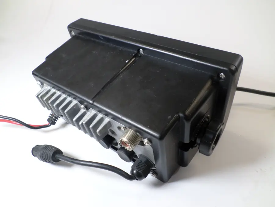 Icom IC-M604 VHF with Mic - Fully tested - No MMSI Set! - Max Marine ...