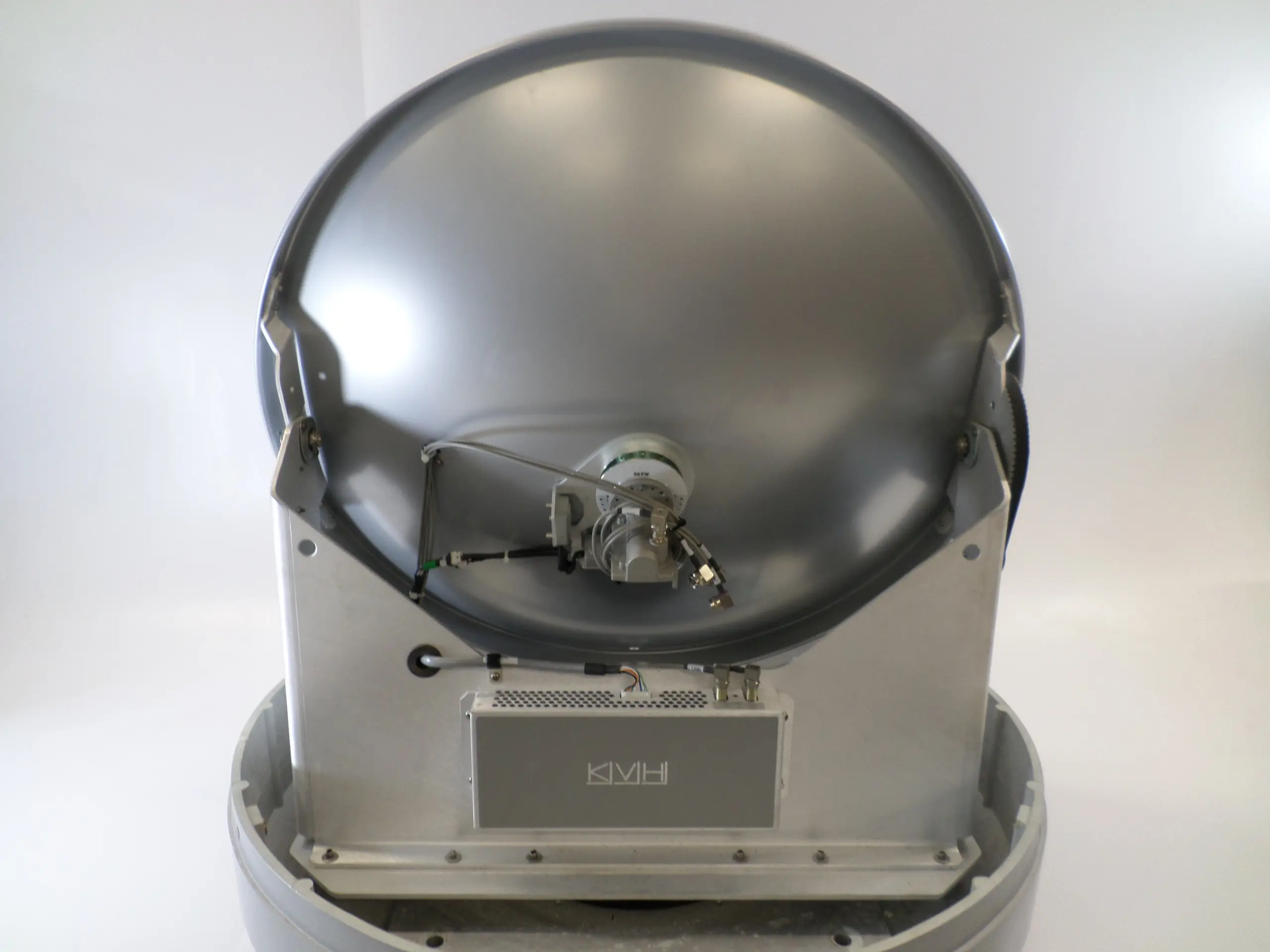 KVH TracVision TV6 24" Antenna Complete Kit - Excellent Condition ...